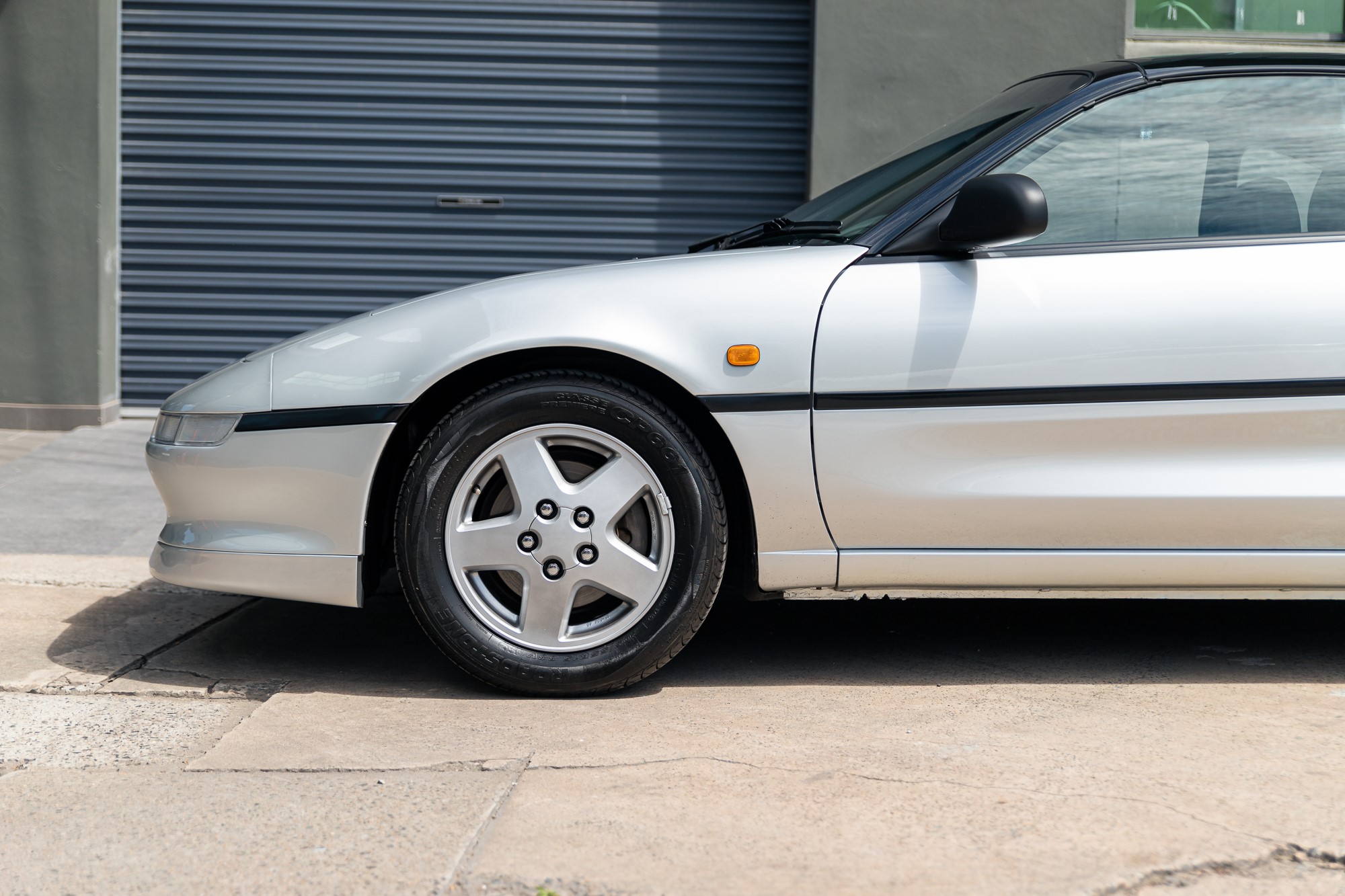 1996 TOYOTA MR2 SONIC SHADOW EDITION