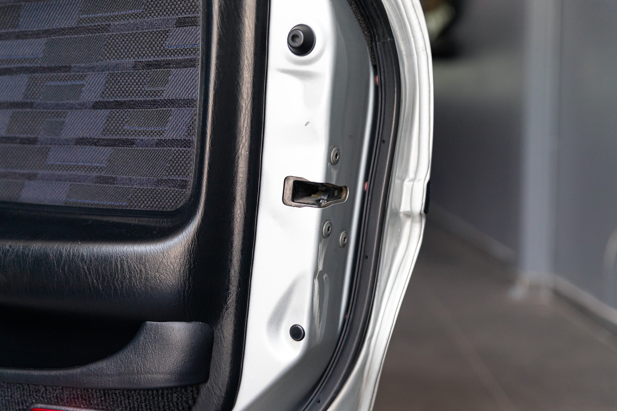 1996 TOYOTA MR2 SONIC SHADOW EDITION