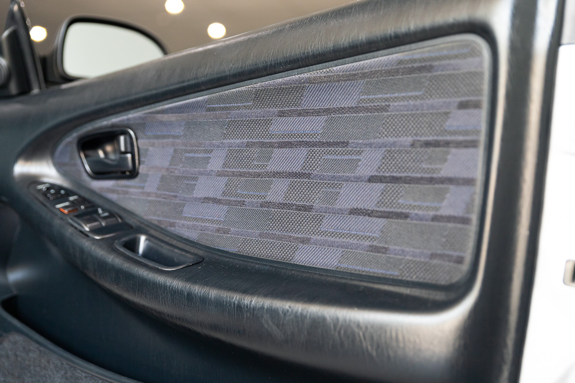 1996 TOYOTA MR2 SONIC SHADOW EDITION