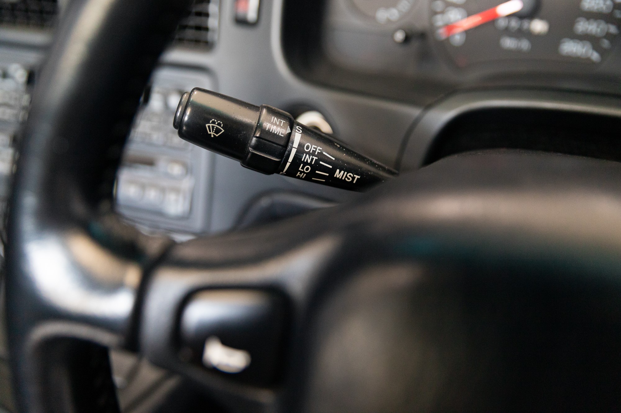 1996 TOYOTA MR2 SONIC SHADOW EDITION