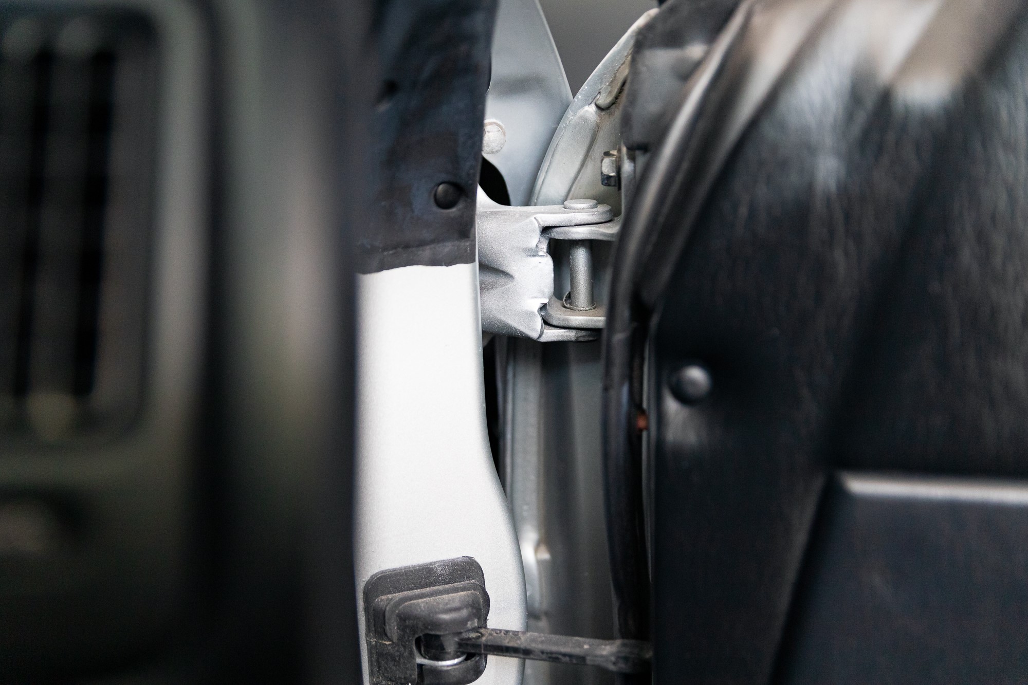 1996 TOYOTA MR2 SONIC SHADOW EDITION