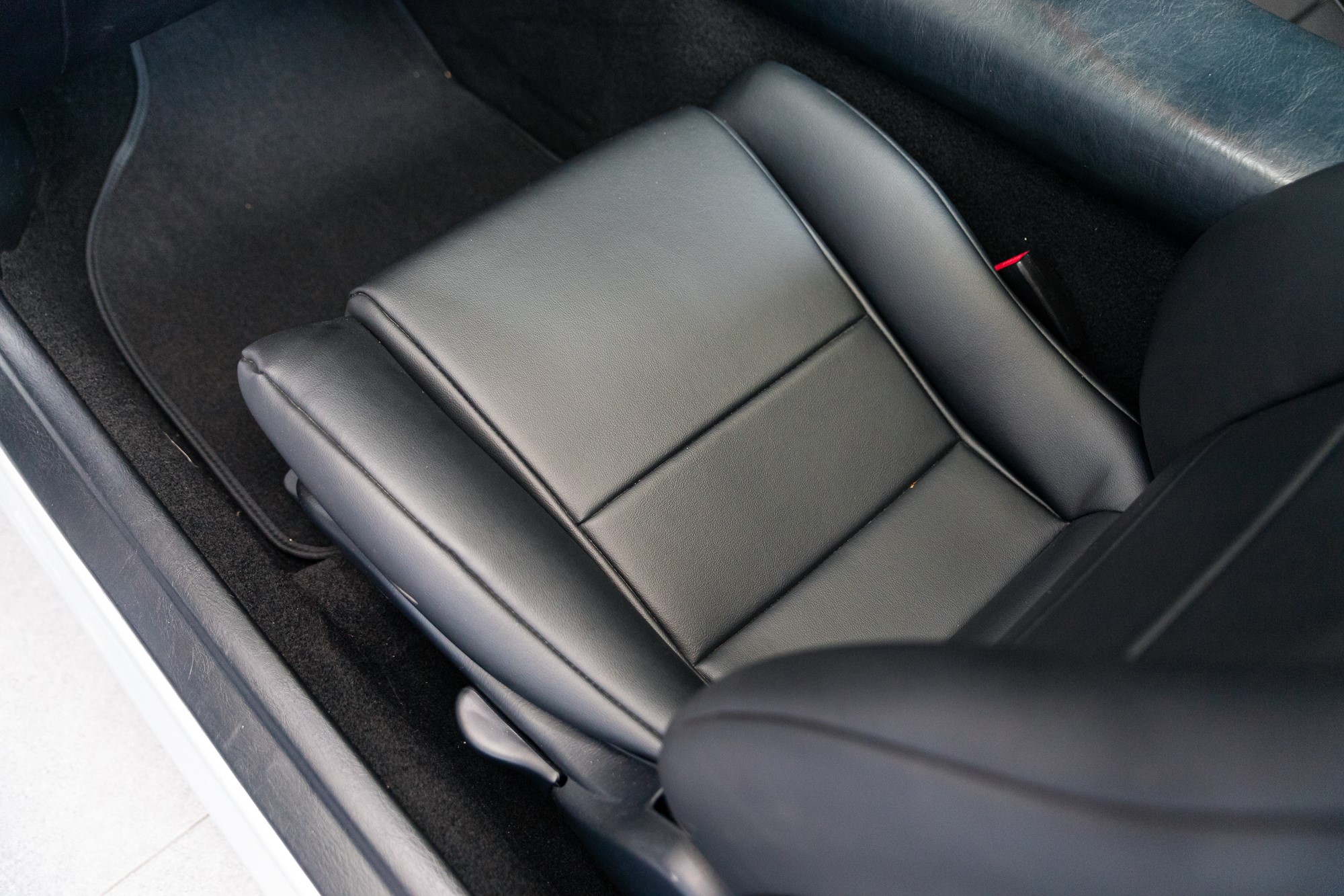 1996 TOYOTA MR2 SONIC SHADOW EDITION