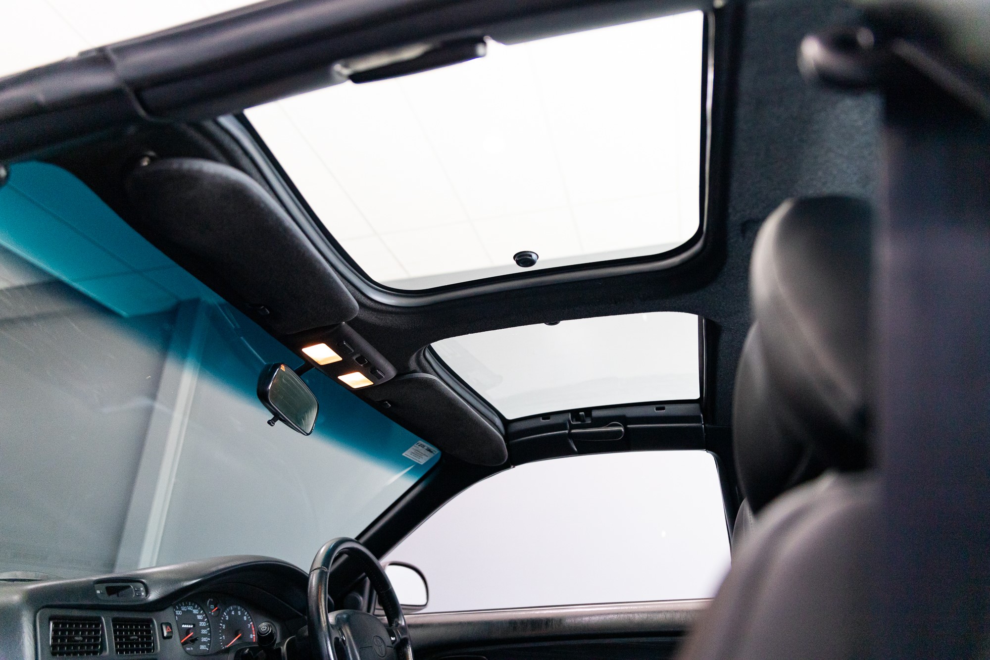 1996 TOYOTA MR2 SONIC SHADOW EDITION