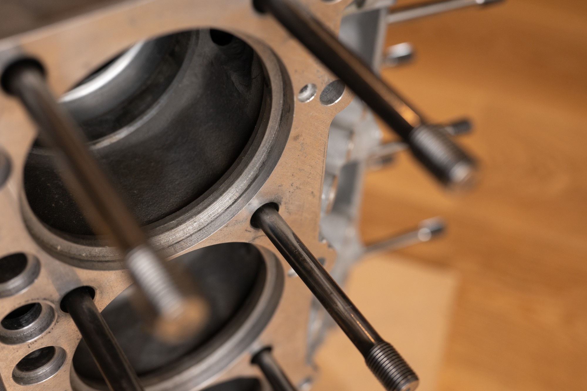1985-1987 MCLAREN MP4/2 PORSCHE-TAG F1 ENGINE BLOCK