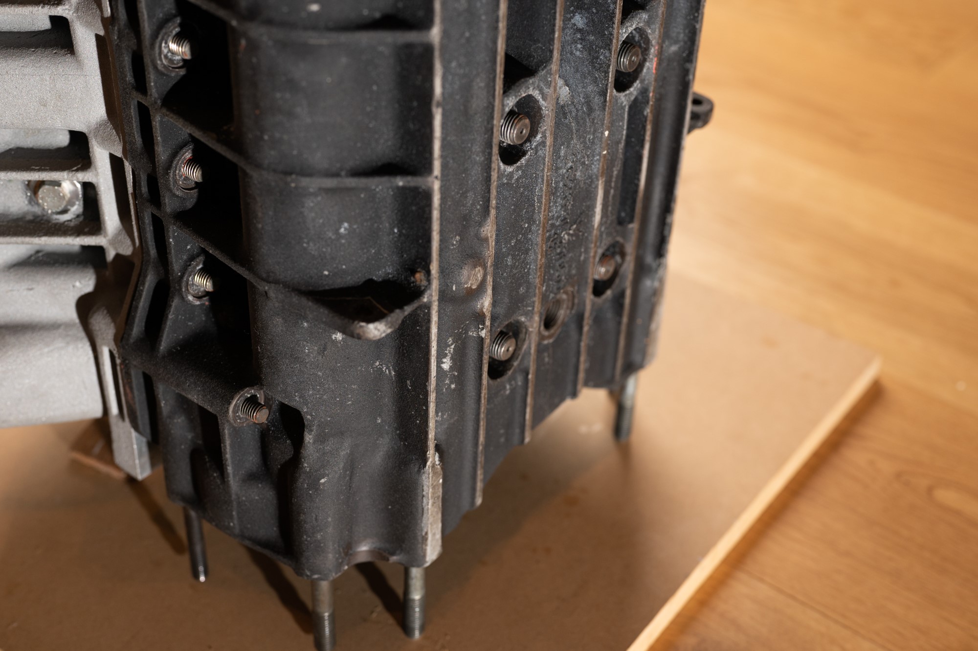 1985-1987 MCLAREN MP4/2 PORSCHE-TAG F1 ENGINE BLOCK