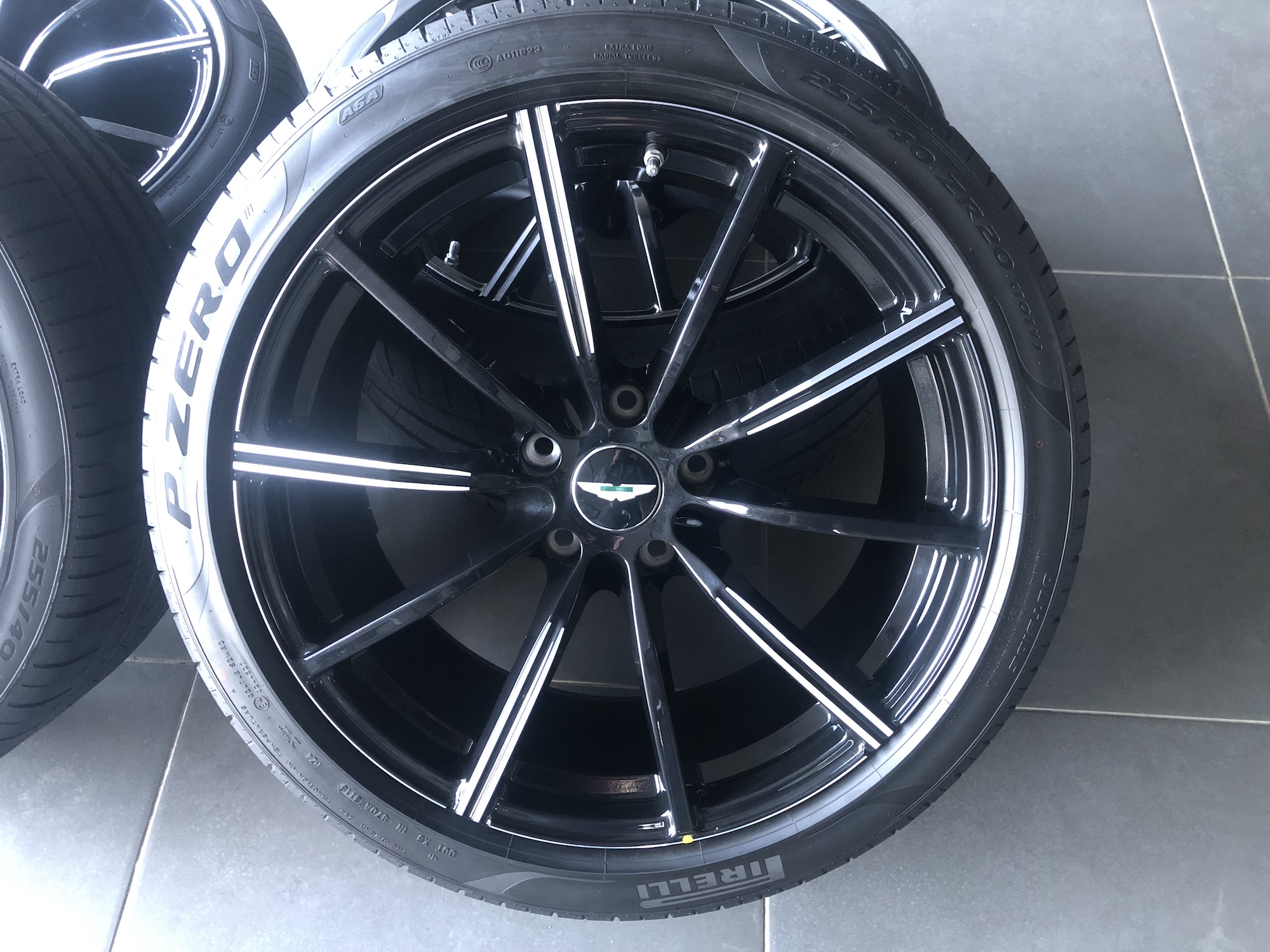 SET OF ASTON MARTIN FORGED ALLOY WHEELS AND TYRES