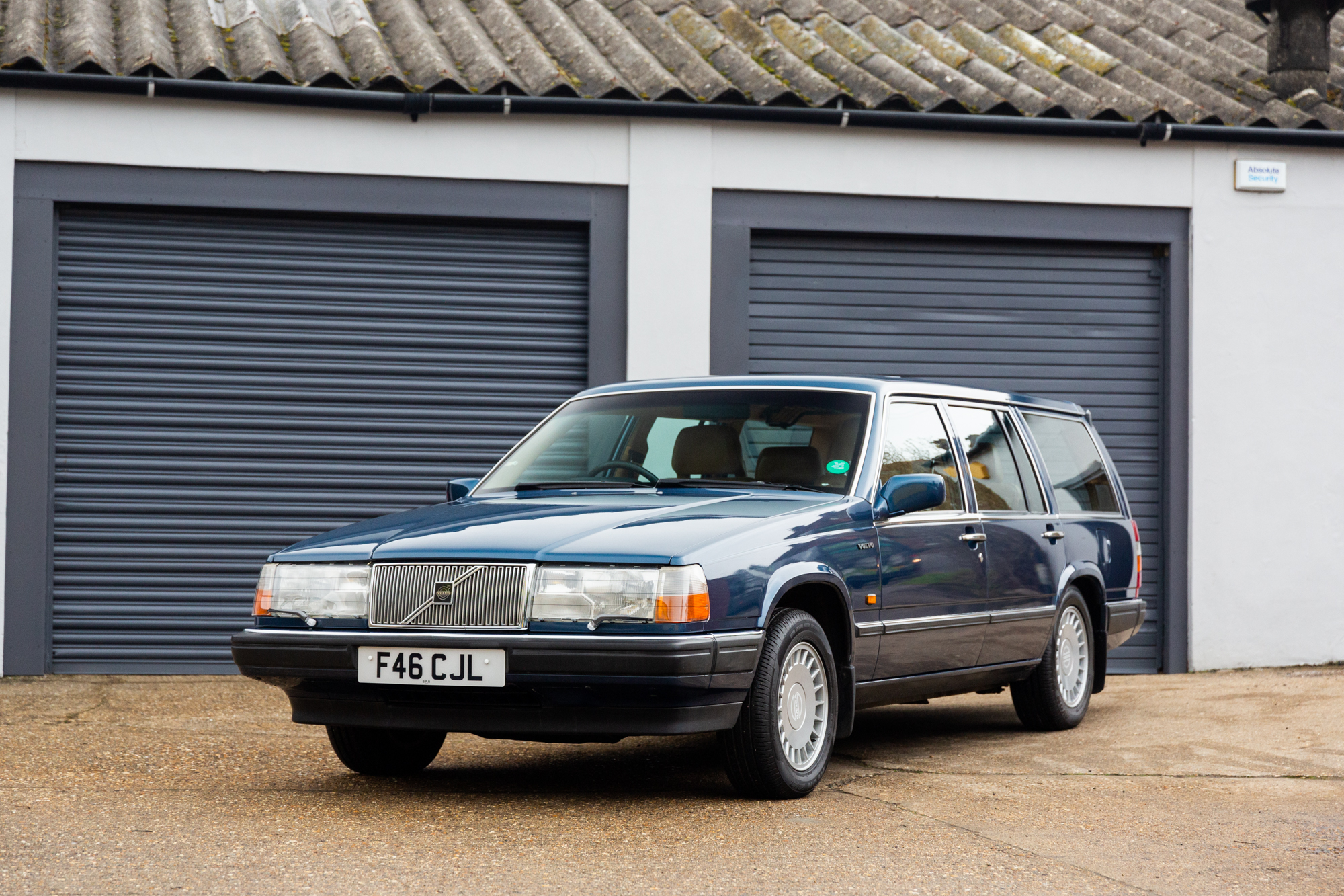 1989 VOLVO 760 GLE ESTATE - 47,251 MILES