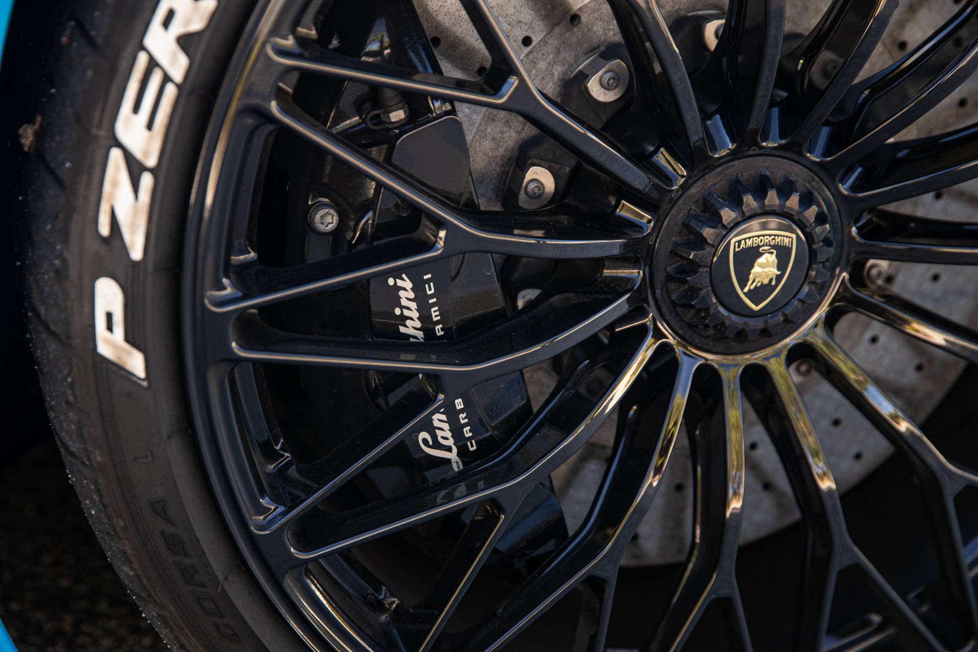 2017 LAMBORGHINI AVENTADOR LP750-4 SV ROADSTER