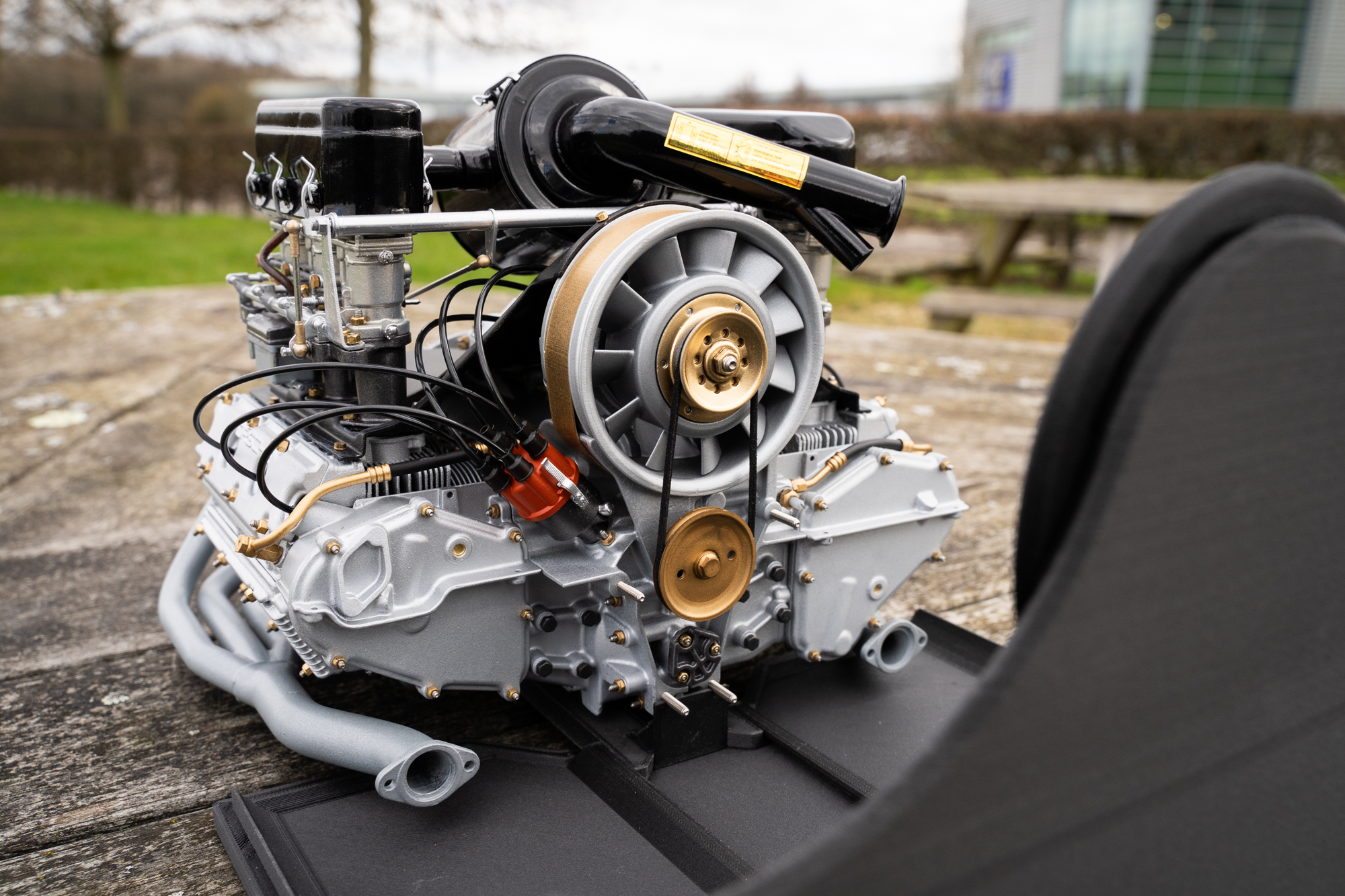 PORSCHE 911 2.0L MODEL ENGINE