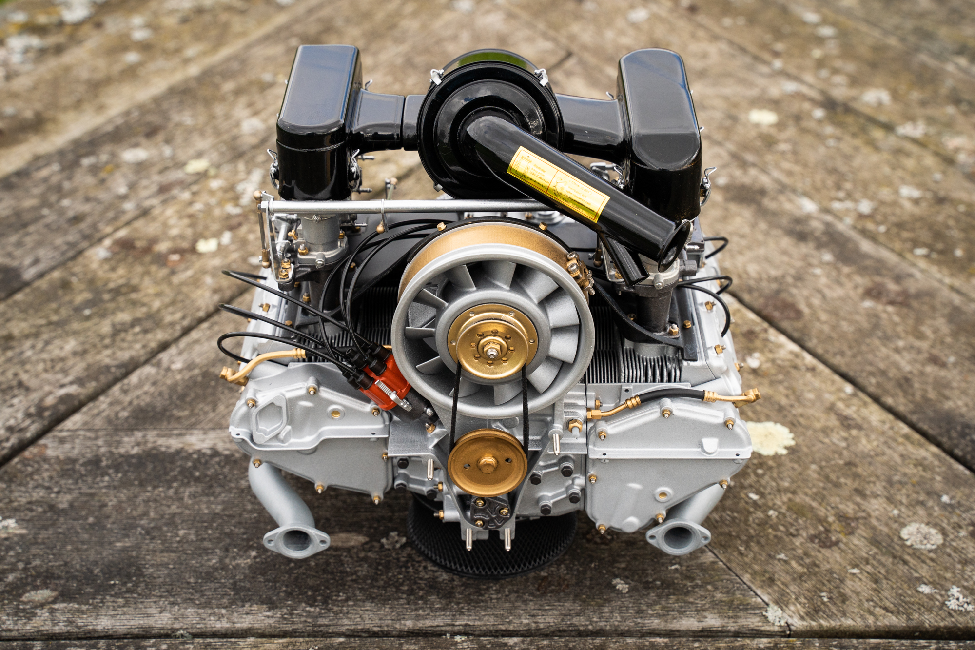 PORSCHE 911 2.0L MODEL ENGINE