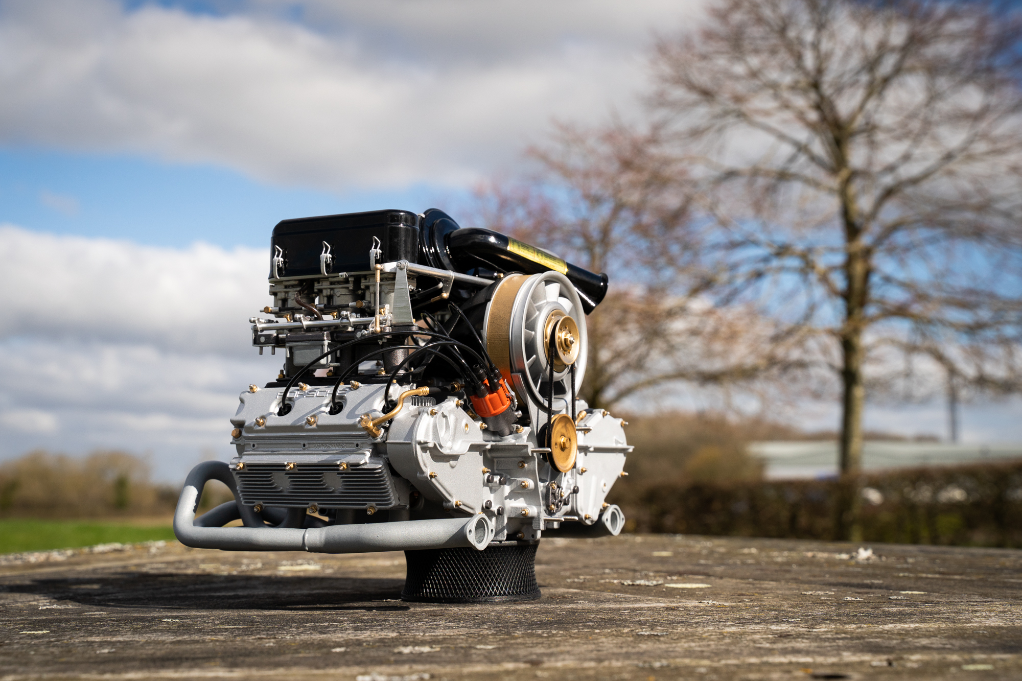 PORSCHE 911 2.0L MODEL ENGINE