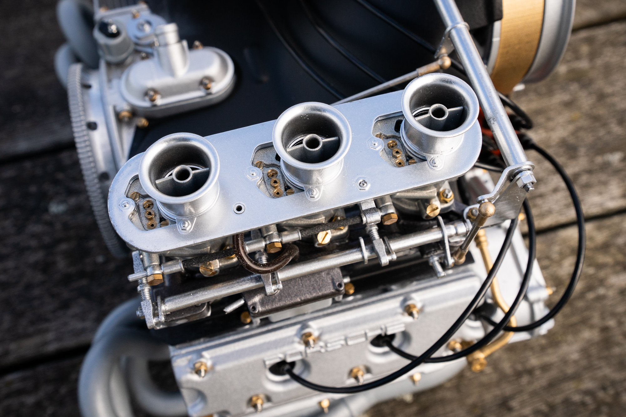 PORSCHE 911 2.0L MODEL ENGINE