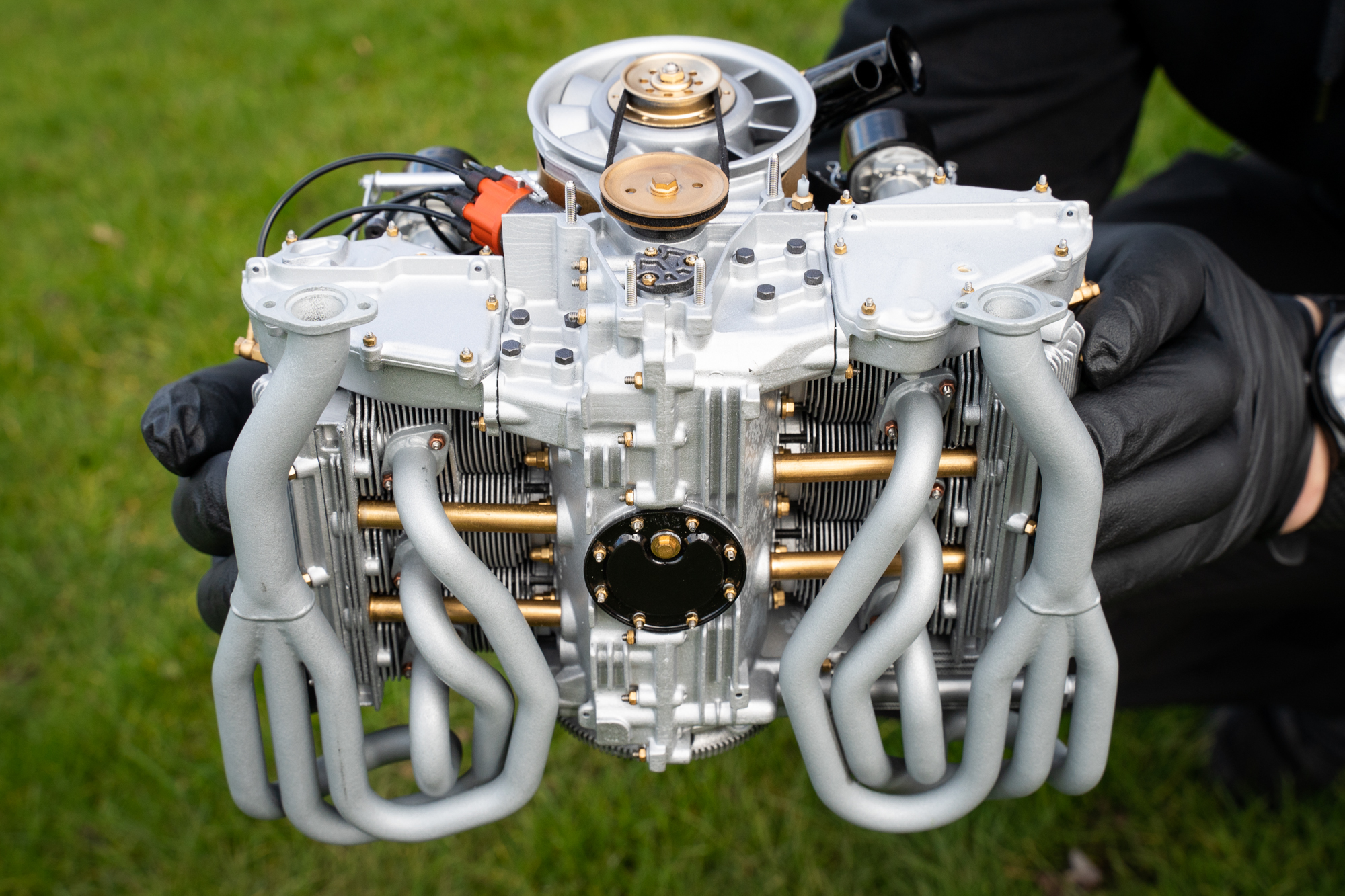 PORSCHE 911 2.0L MODEL ENGINE