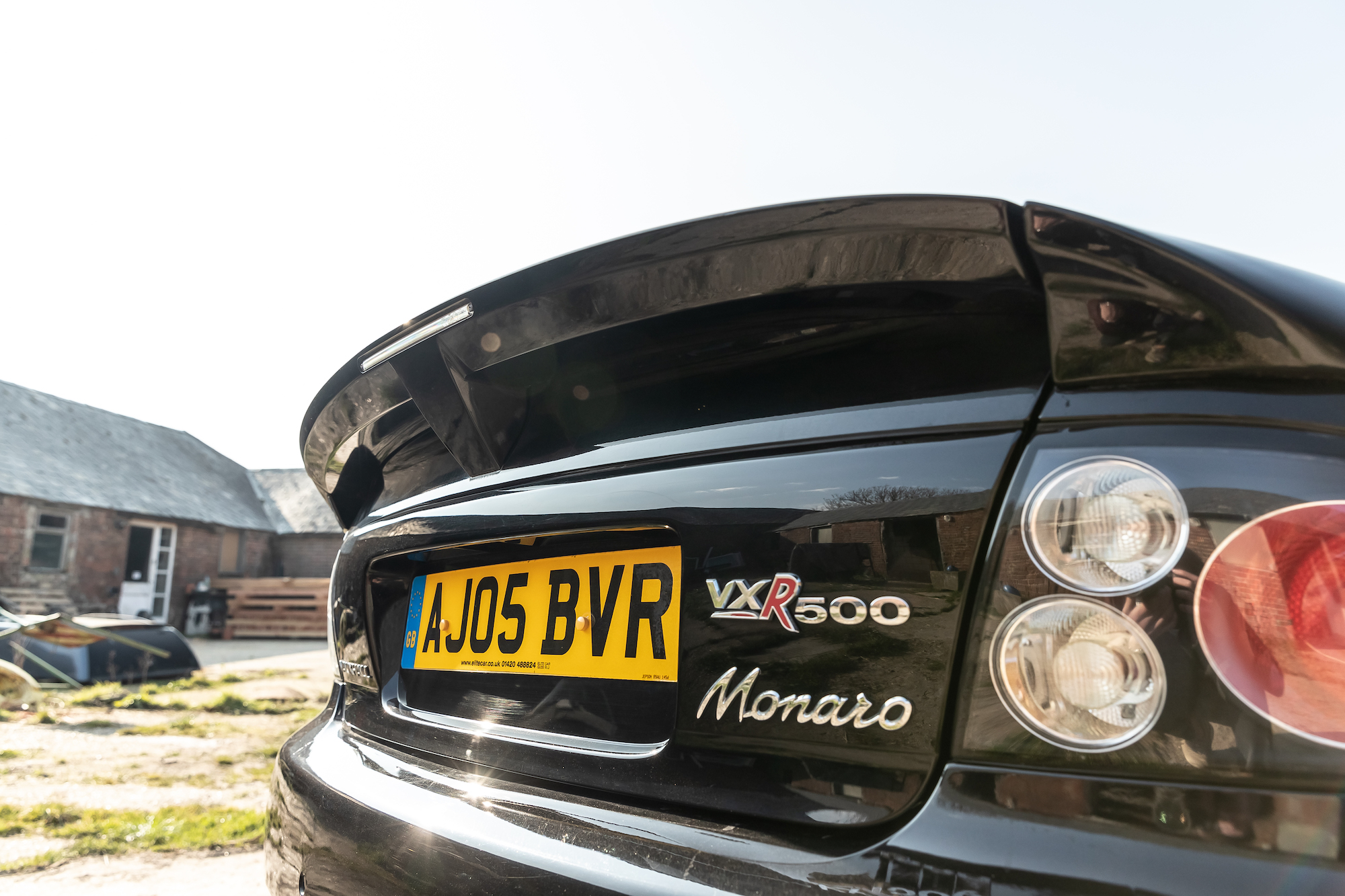 2005 VAUXHALL MONARO VXR500