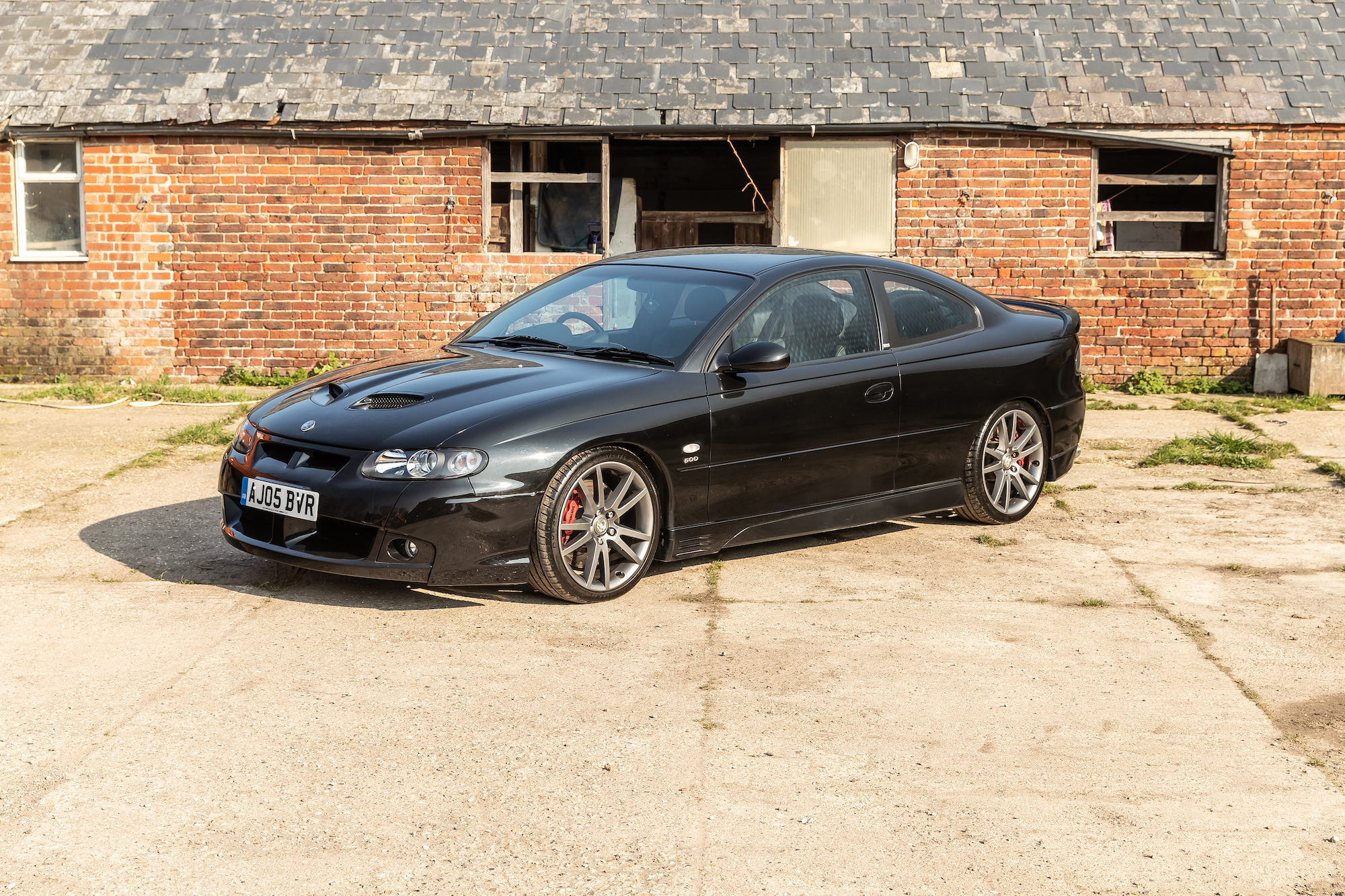 2005 VAUXHALL MONARO VXR500