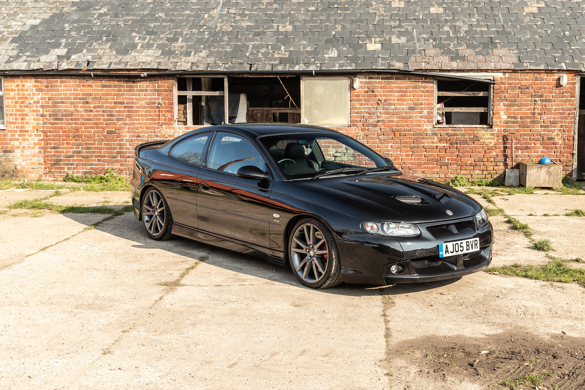 2005 VAUXHALL MONARO VXR500