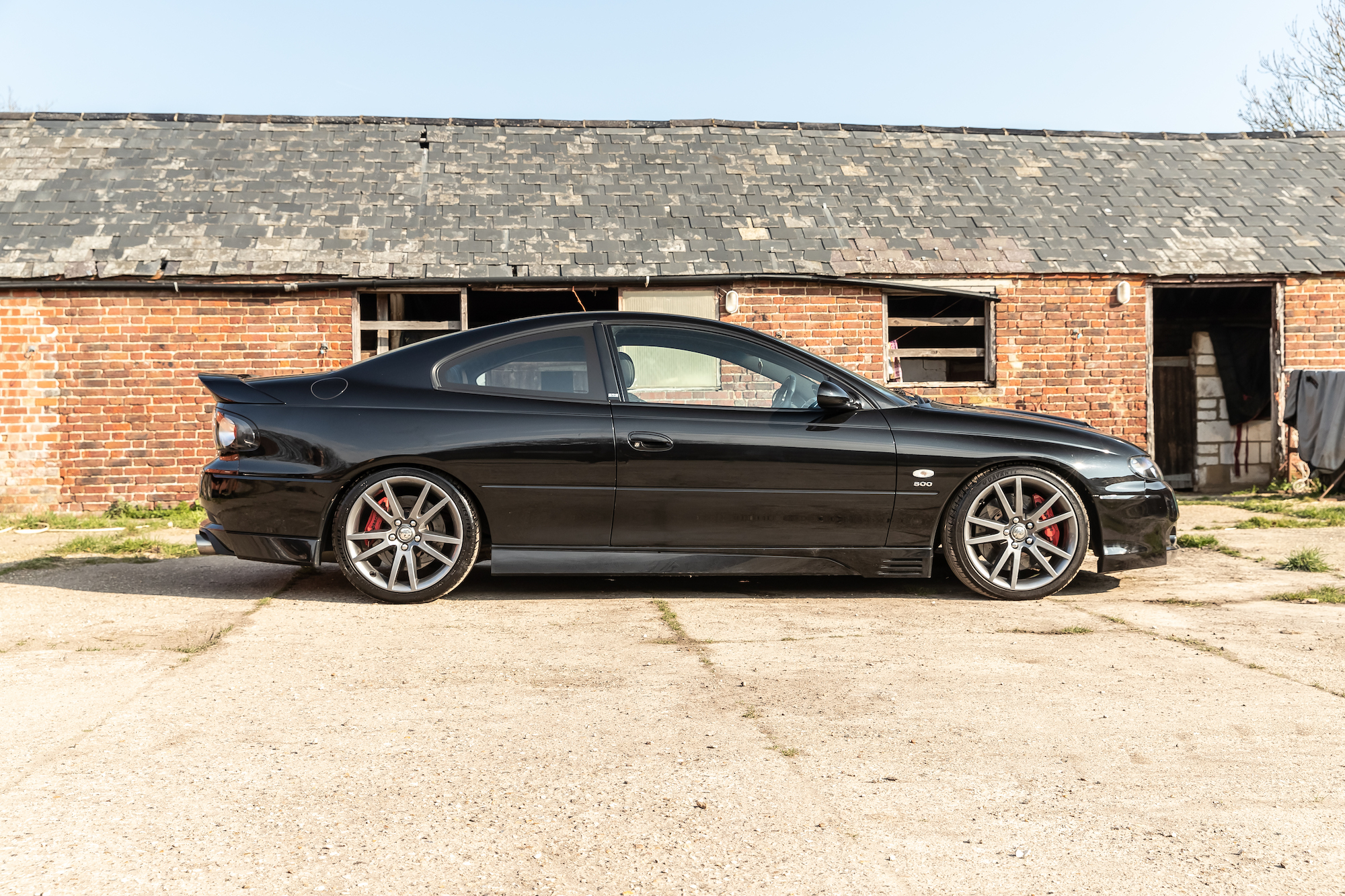 2005 VAUXHALL MONARO VXR500