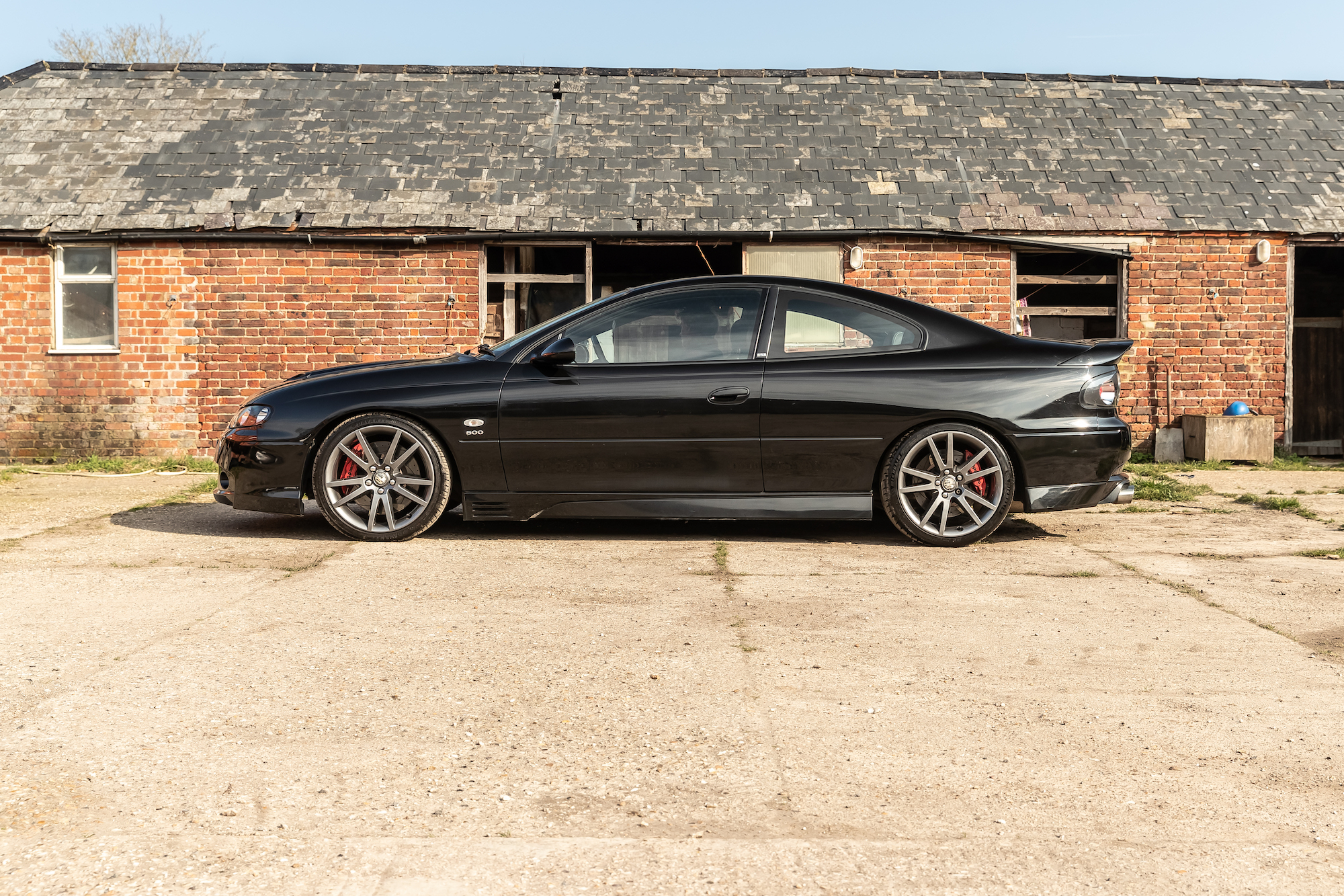 2005 VAUXHALL MONARO VXR500