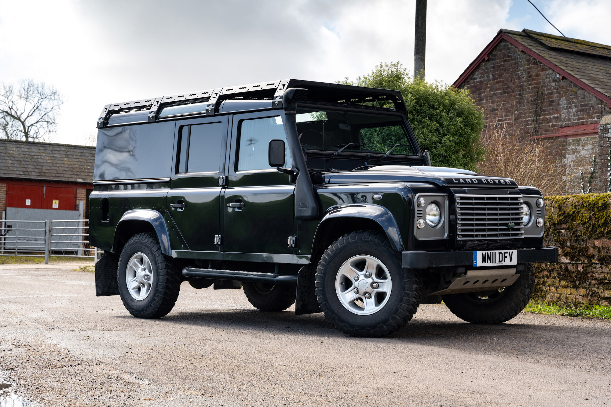 2011 LAND ROVER DEFENDER 110 XS UTILITY