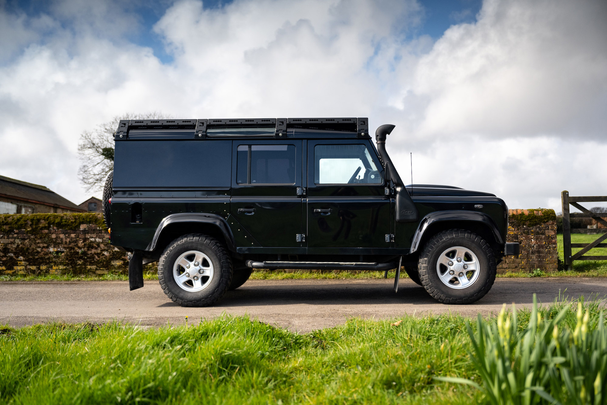 2011 LAND ROVER DEFENDER 110 XS UTILITY