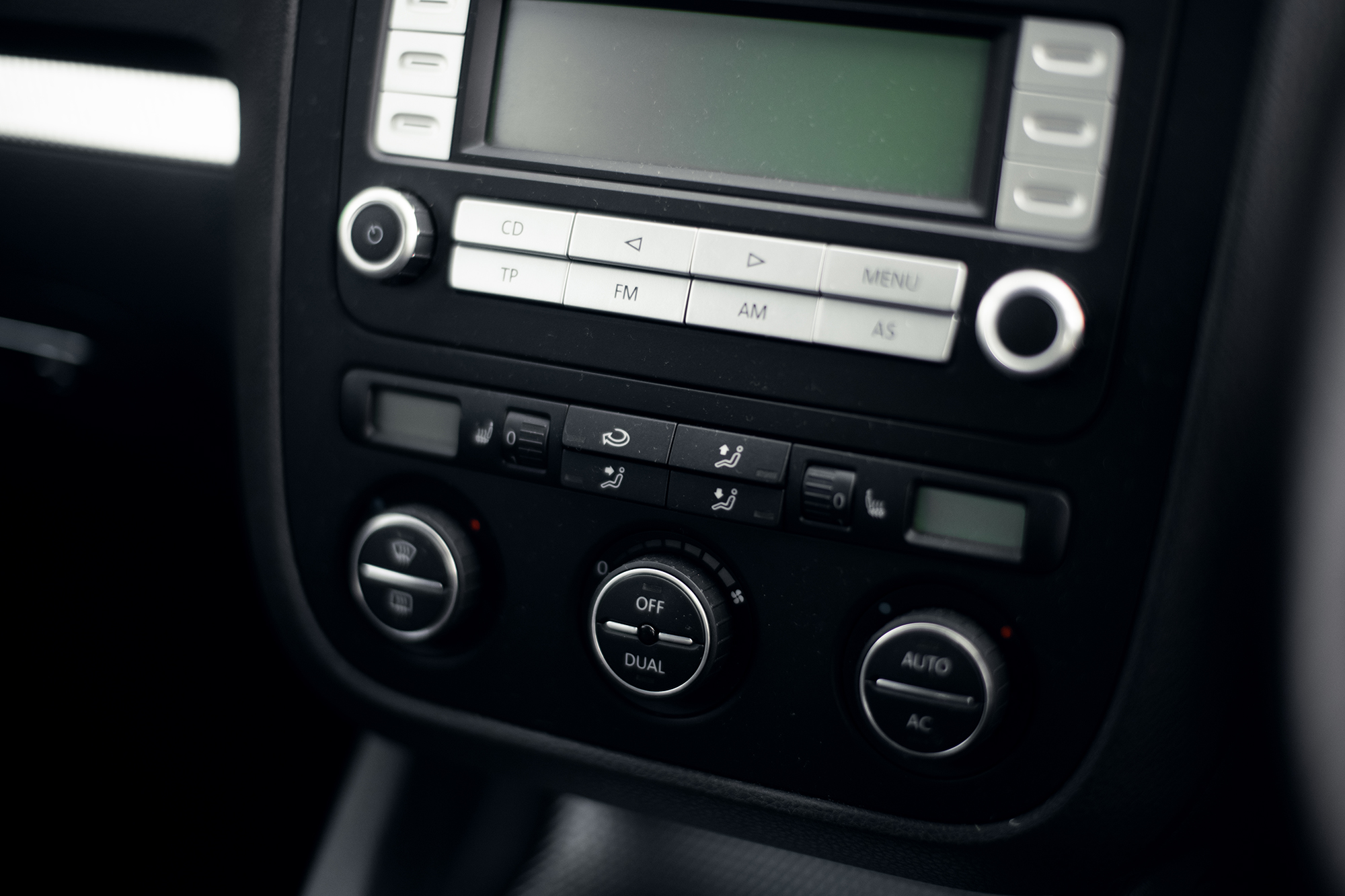 2008 VOLKSWAGEN GOLF (MK5) R32