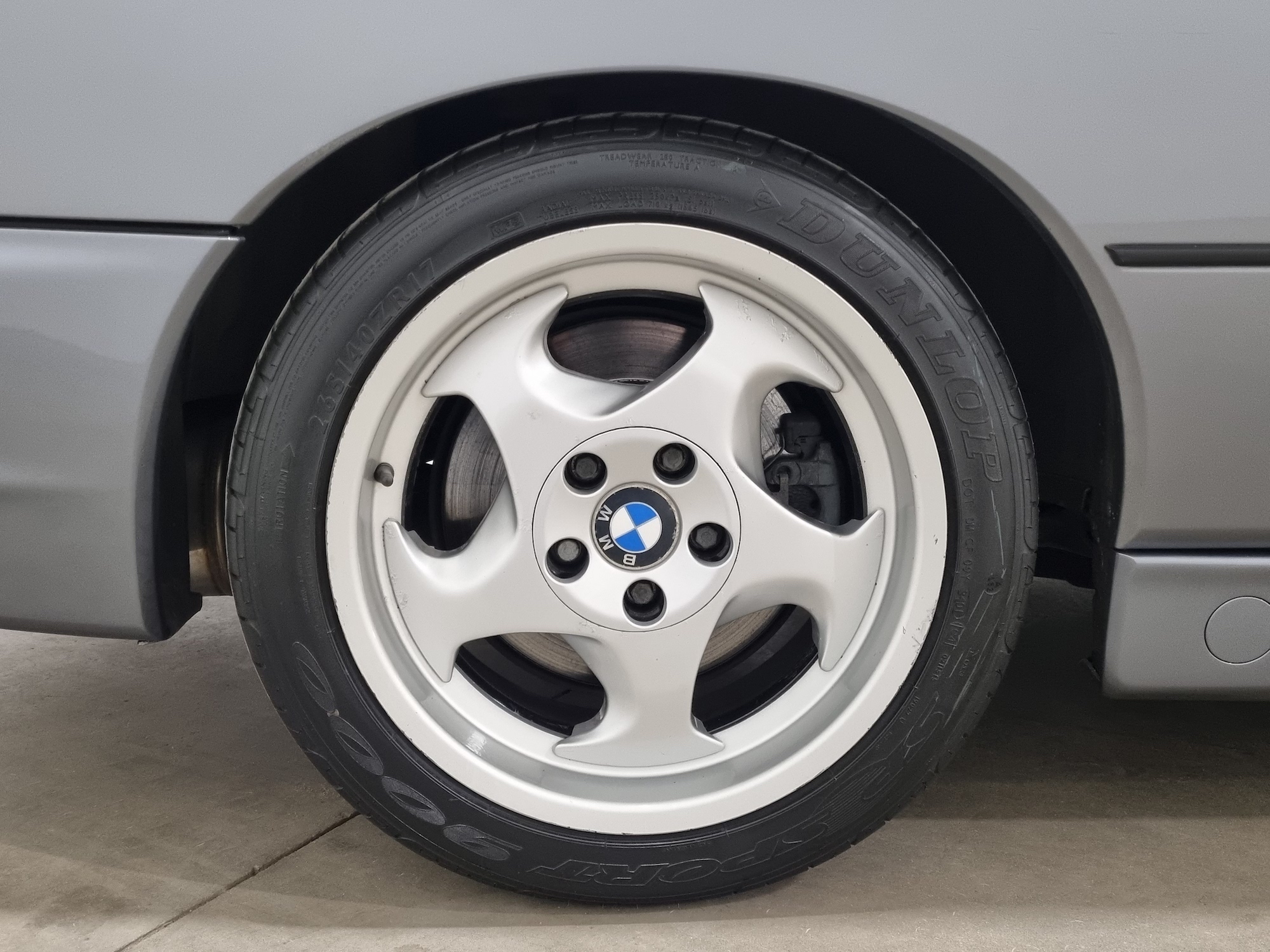 1993 BMW (E31) 850 CSI