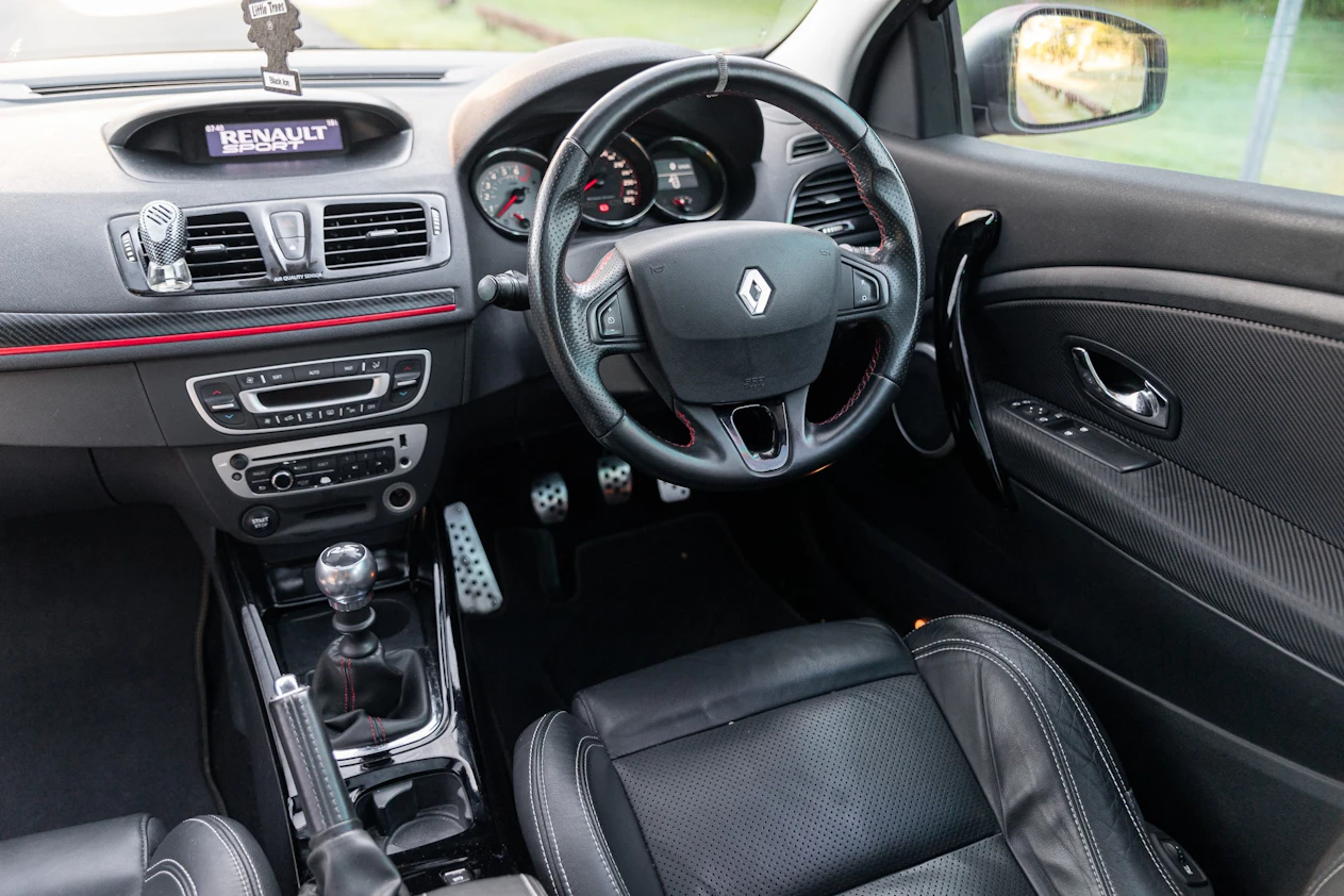 Novo Renault Fluence 2022