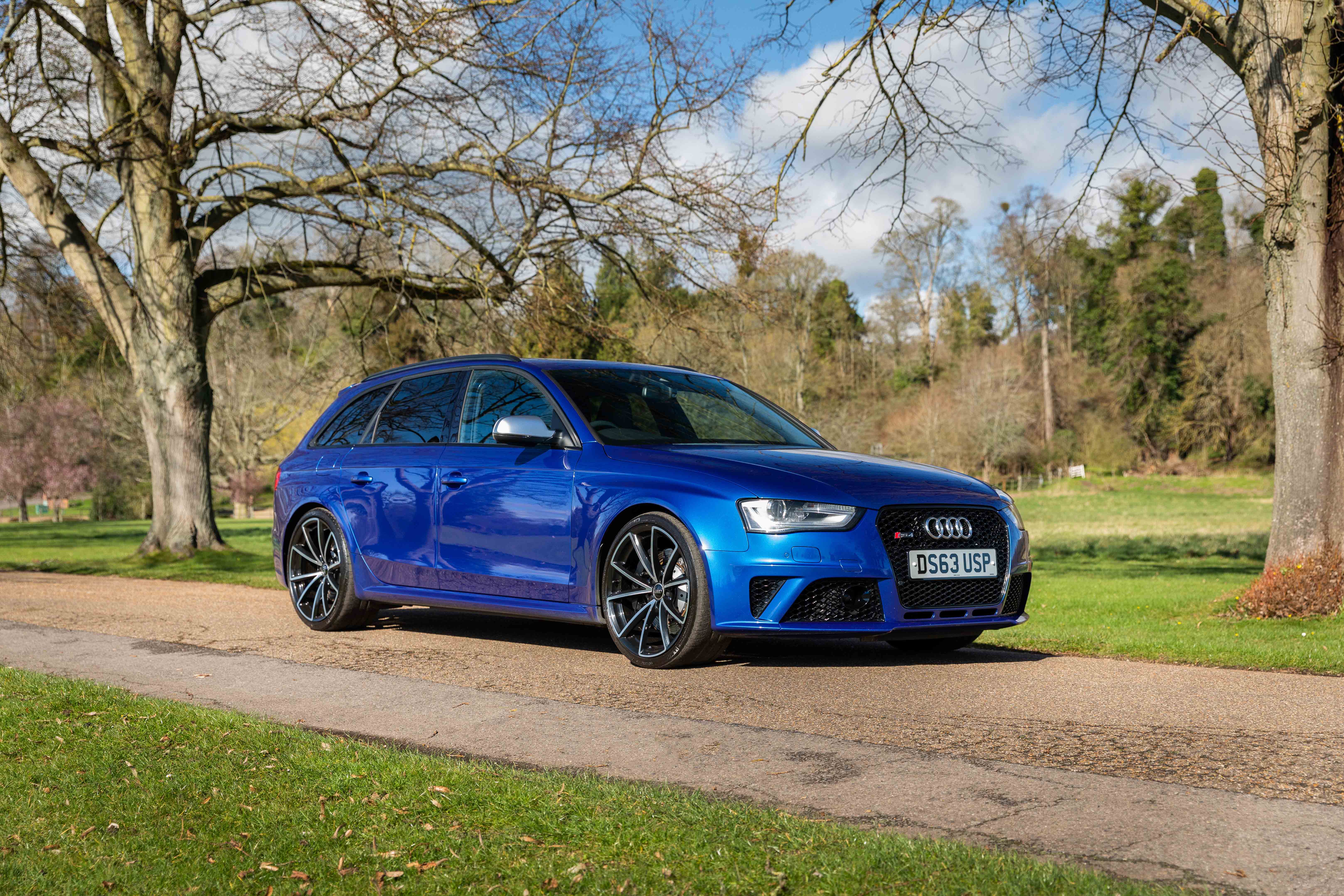 2014 AUDI RS4 AVANT for sale by auction in Basingstoke, Hampshire ...