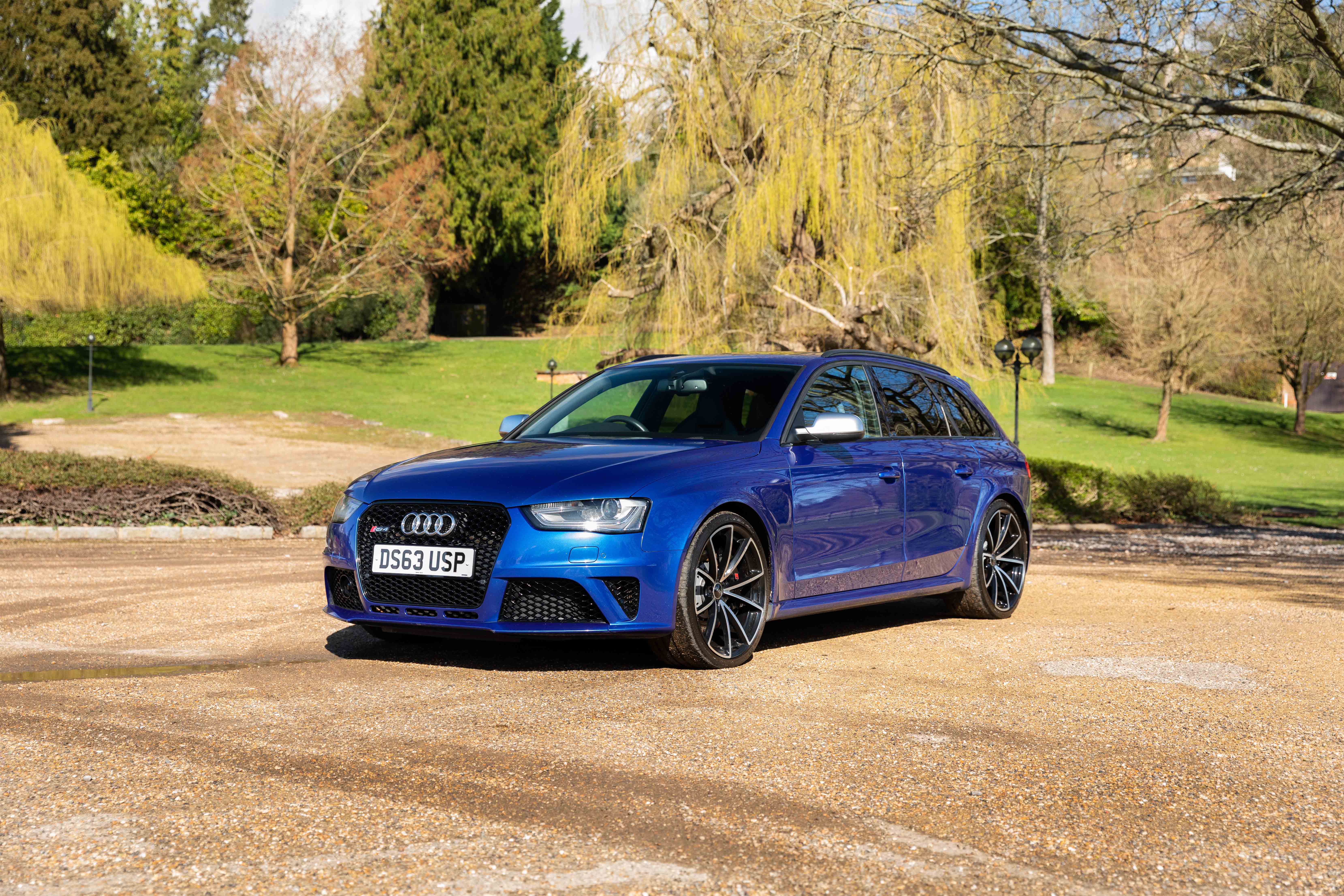 2014 AUDI RS4 AVANT for sale by auction in Basingstoke, Hampshire ...