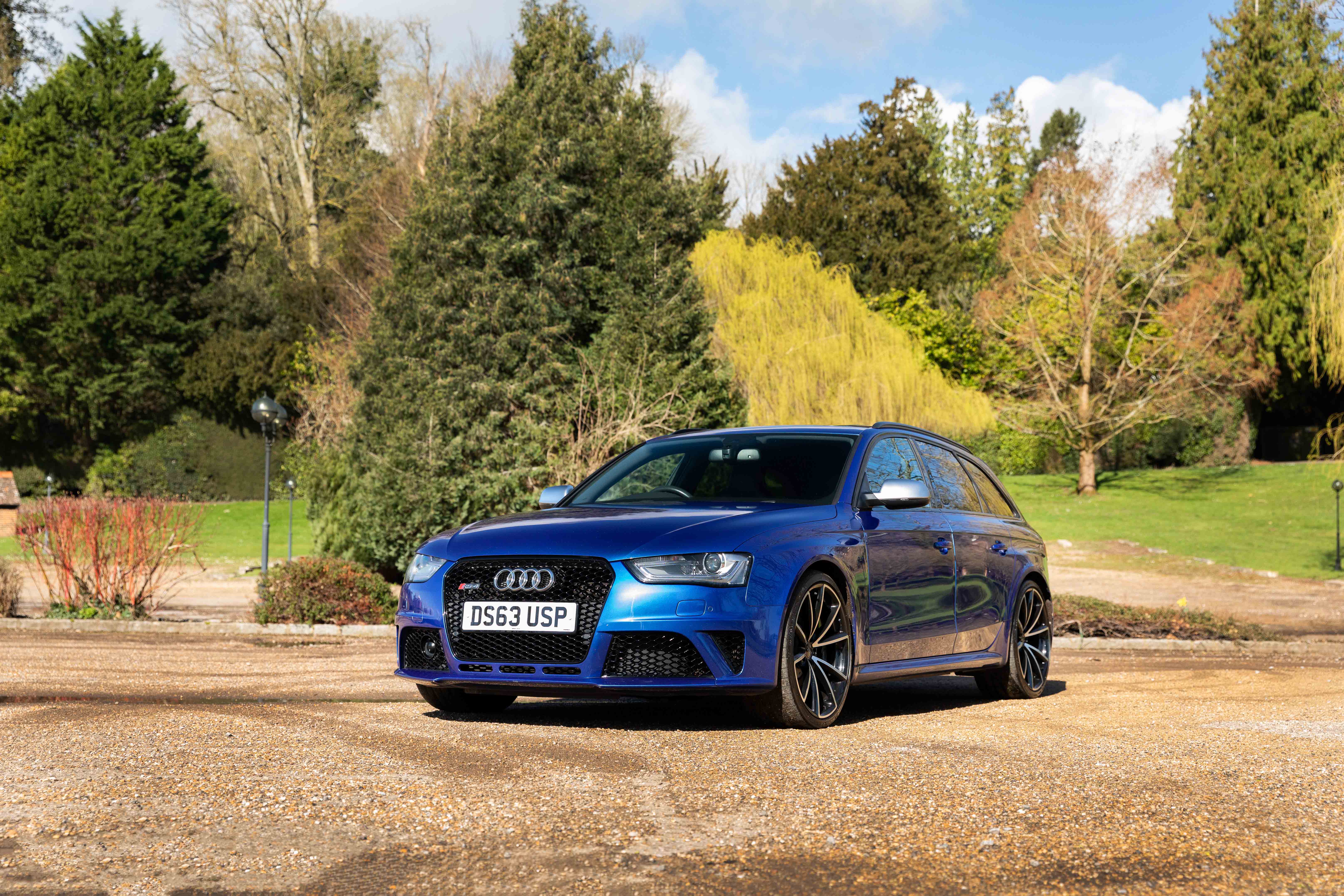 2014 AUDI RS4 AVANT for sale by auction in Basingstoke, Hampshire ...