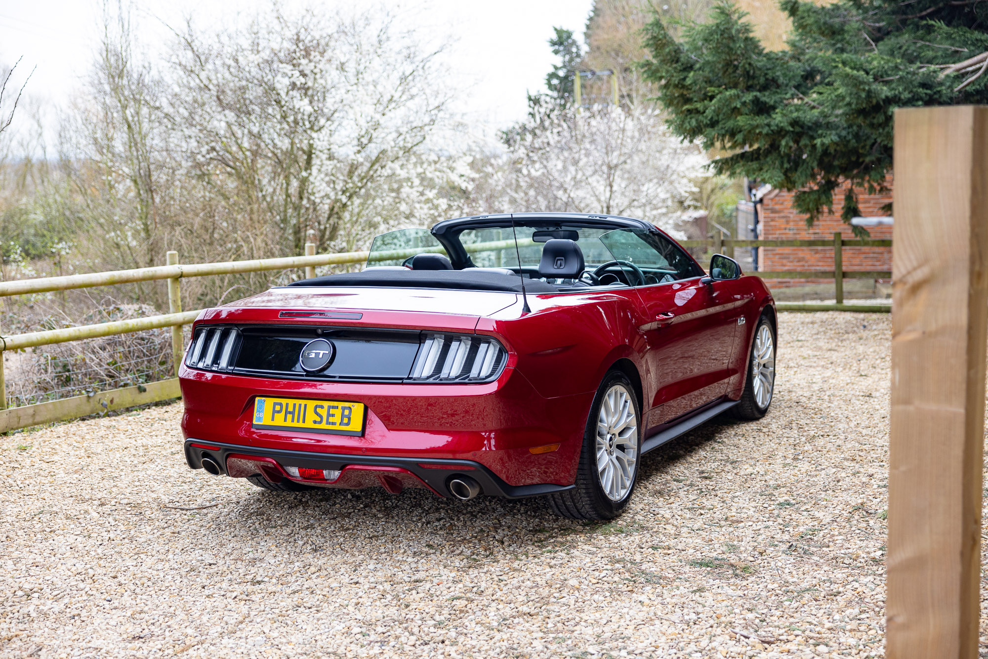 2016 FORD MUSTANG CONVERTIBLE