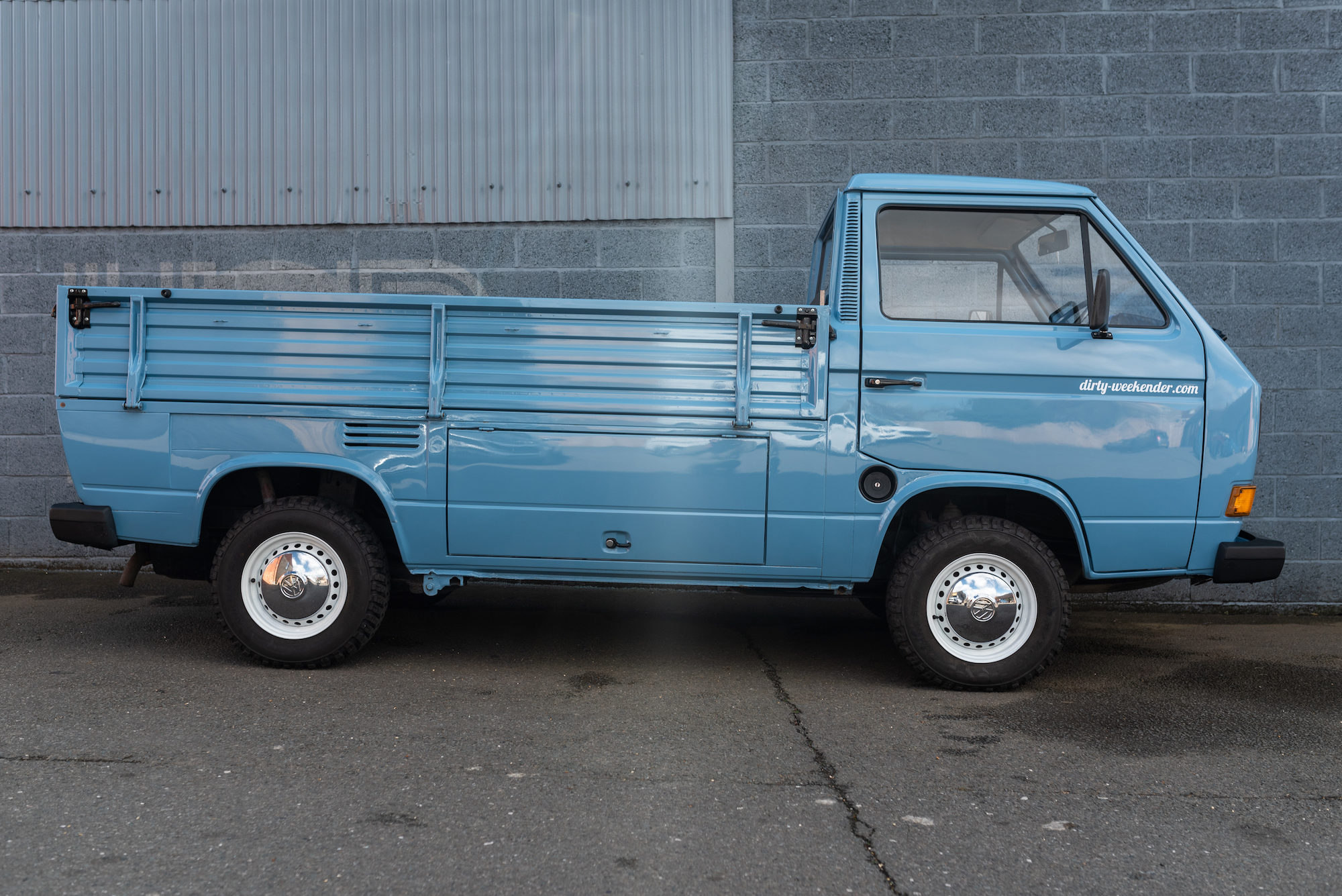 1987 VOLKSWAGEN T25 SINGLE CAB PICK-UP