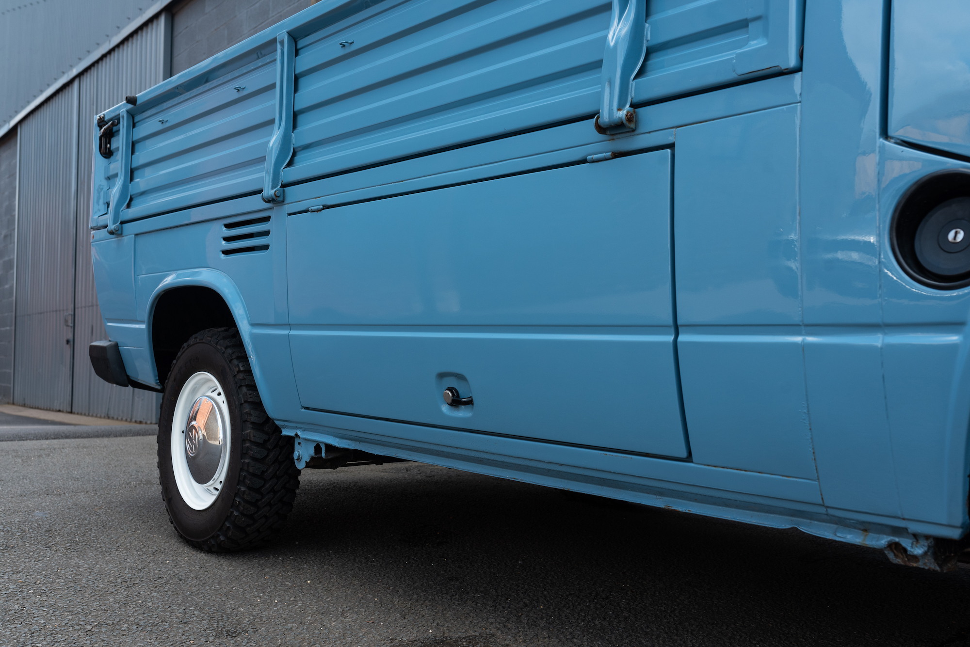 1987 VOLKSWAGEN T25 SINGLE CAB PICK-UP