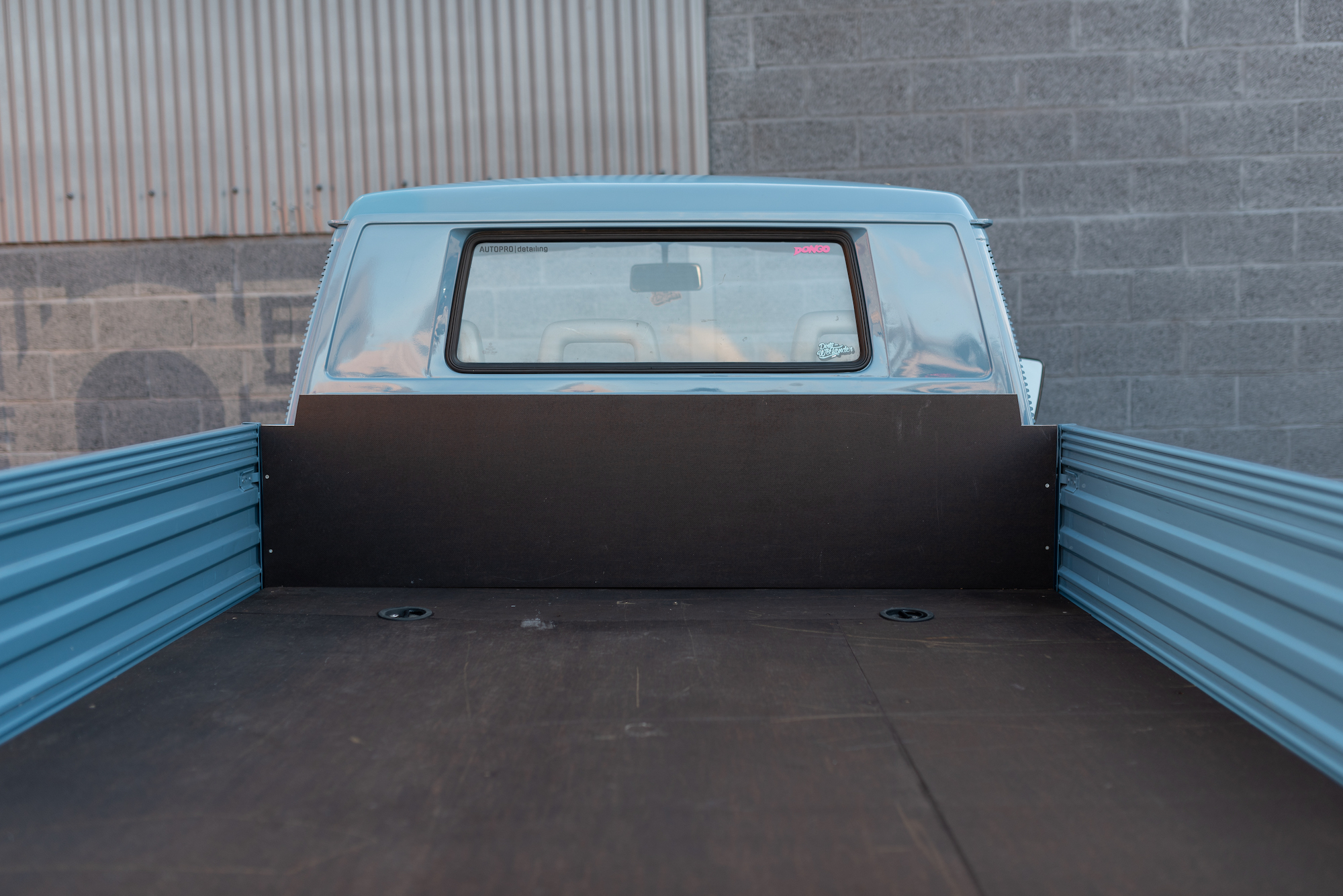 1987 VOLKSWAGEN T25 SINGLE CAB PICK-UP