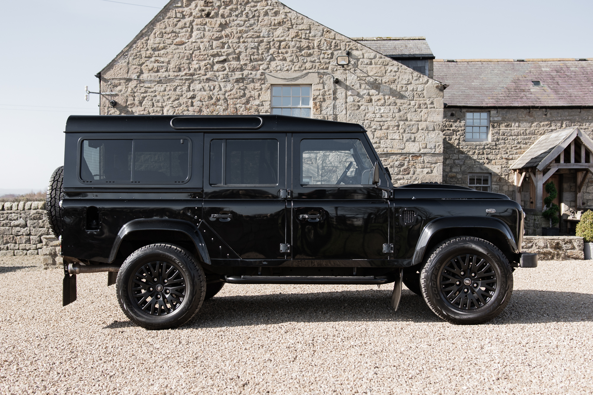 2016 LAND ROVER DEFENDER 110 XS - WILDCAT V8 - 17,740 MILES