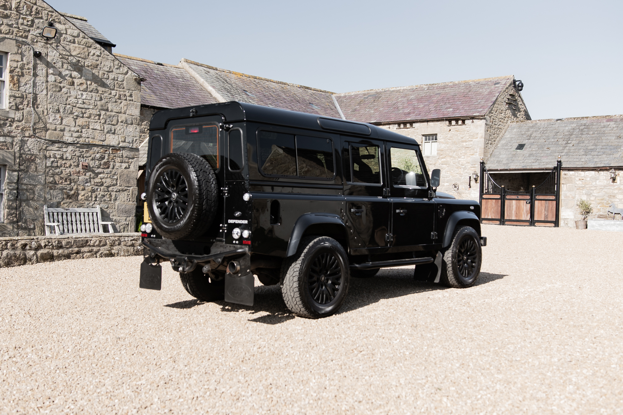 2016 LAND ROVER DEFENDER 110 XS - WILDCAT V8 - 17,740 MILES