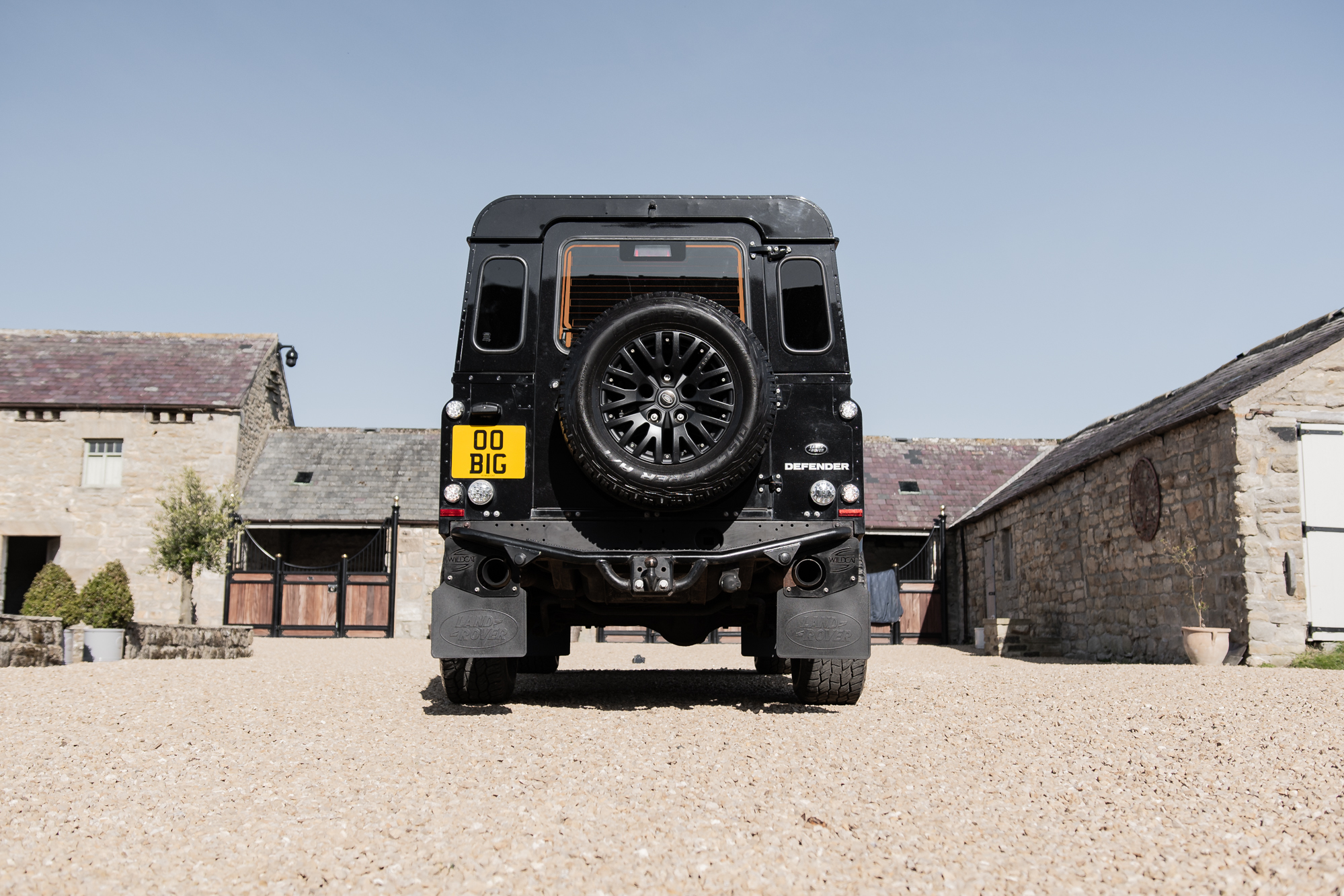 2016 LAND ROVER DEFENDER 110 XS - WILDCAT V8 - 17,740 MILES