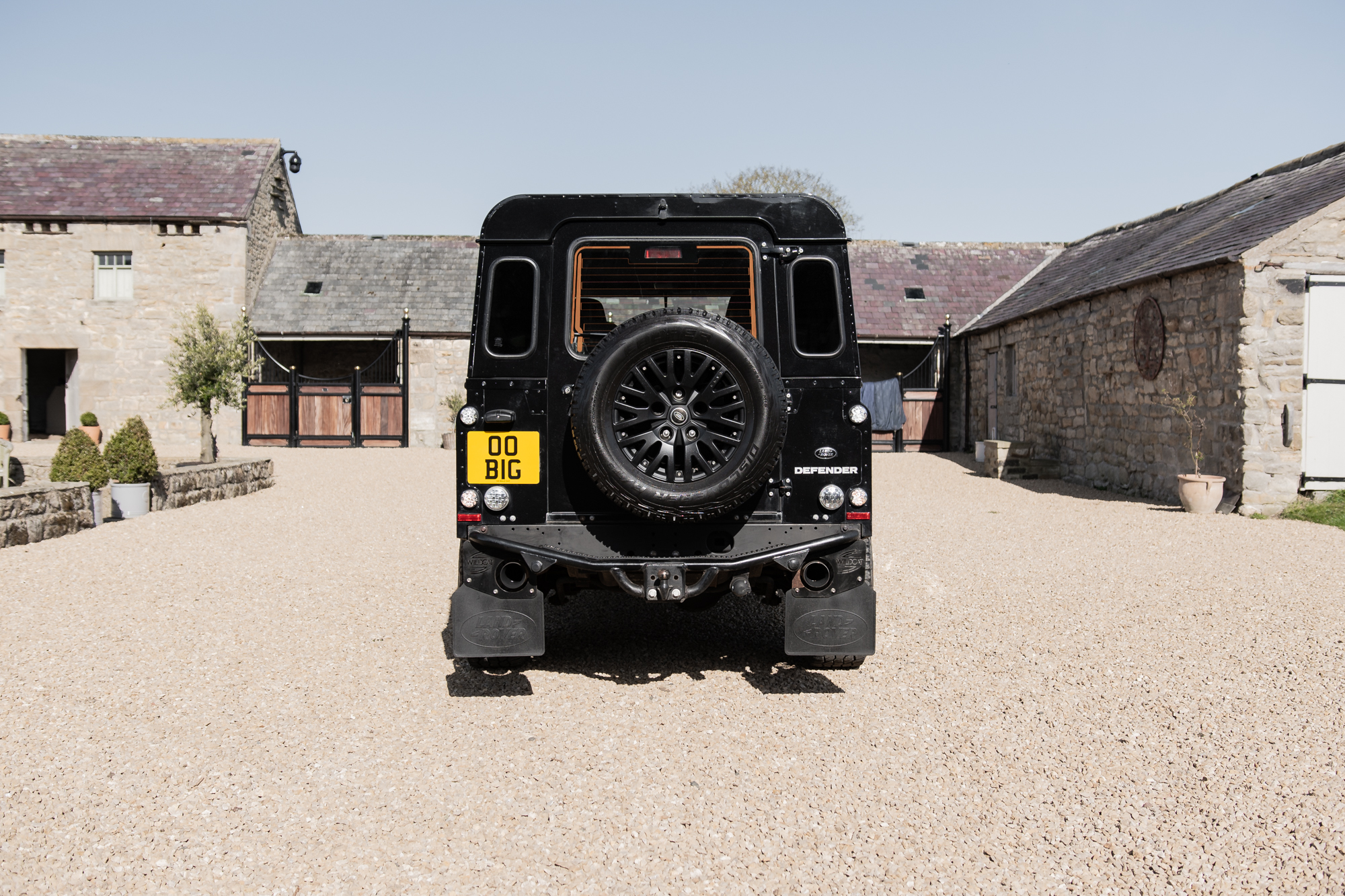 2016 LAND ROVER DEFENDER 110 XS - WILDCAT V8 - 17,740 MILES