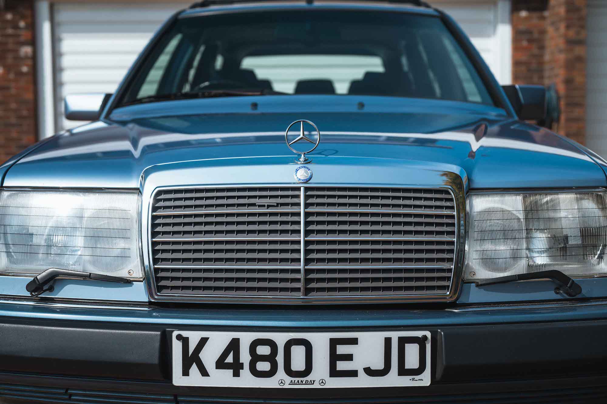 1992 MERCEDES-BENZ (W124) 300 TE-24 for sale in Gerrards Cross ...