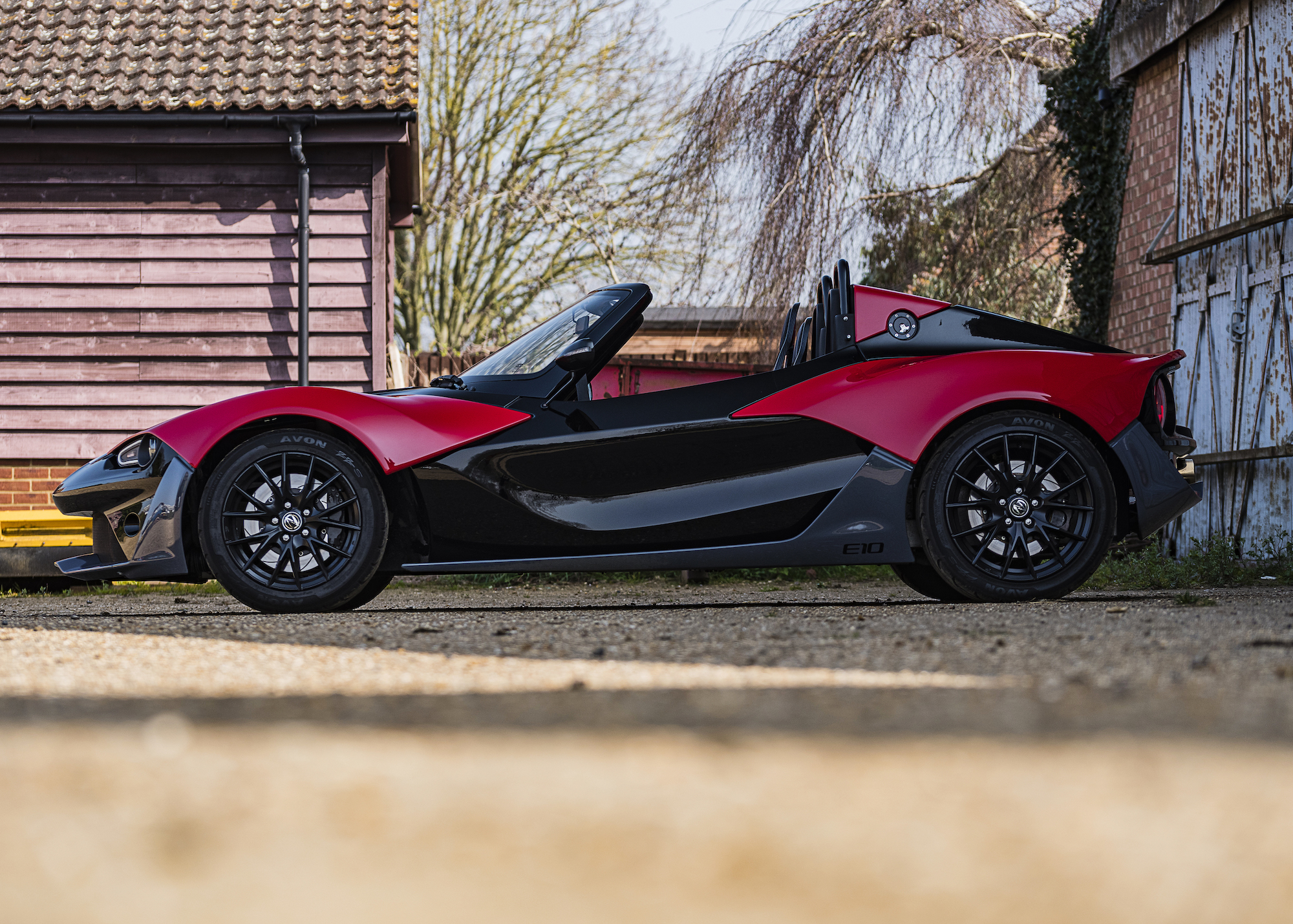 2016 ZENOS E10 - 1,250 MILES