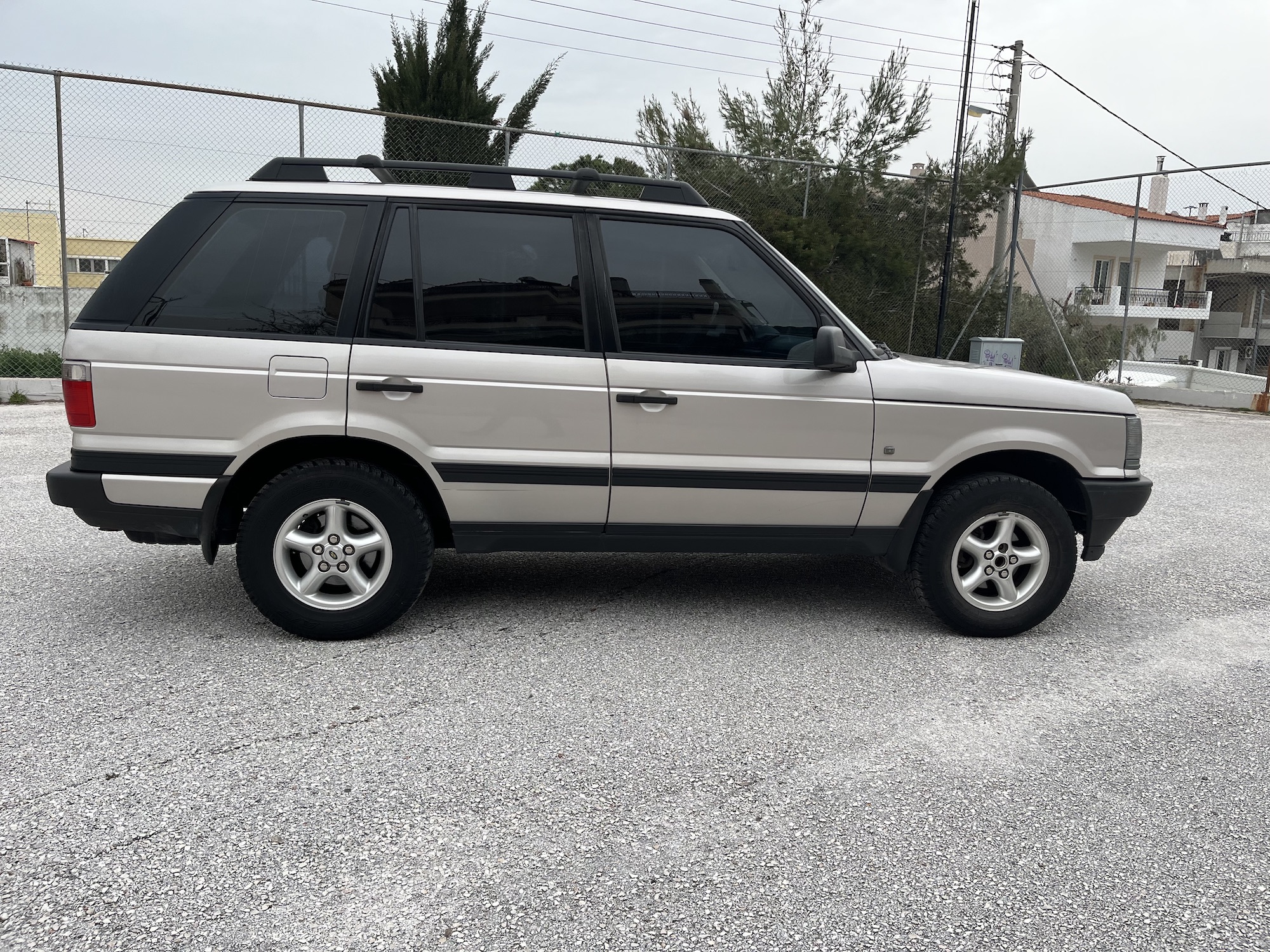 2000 RANGE ROVER (P38) 4.6 HSE