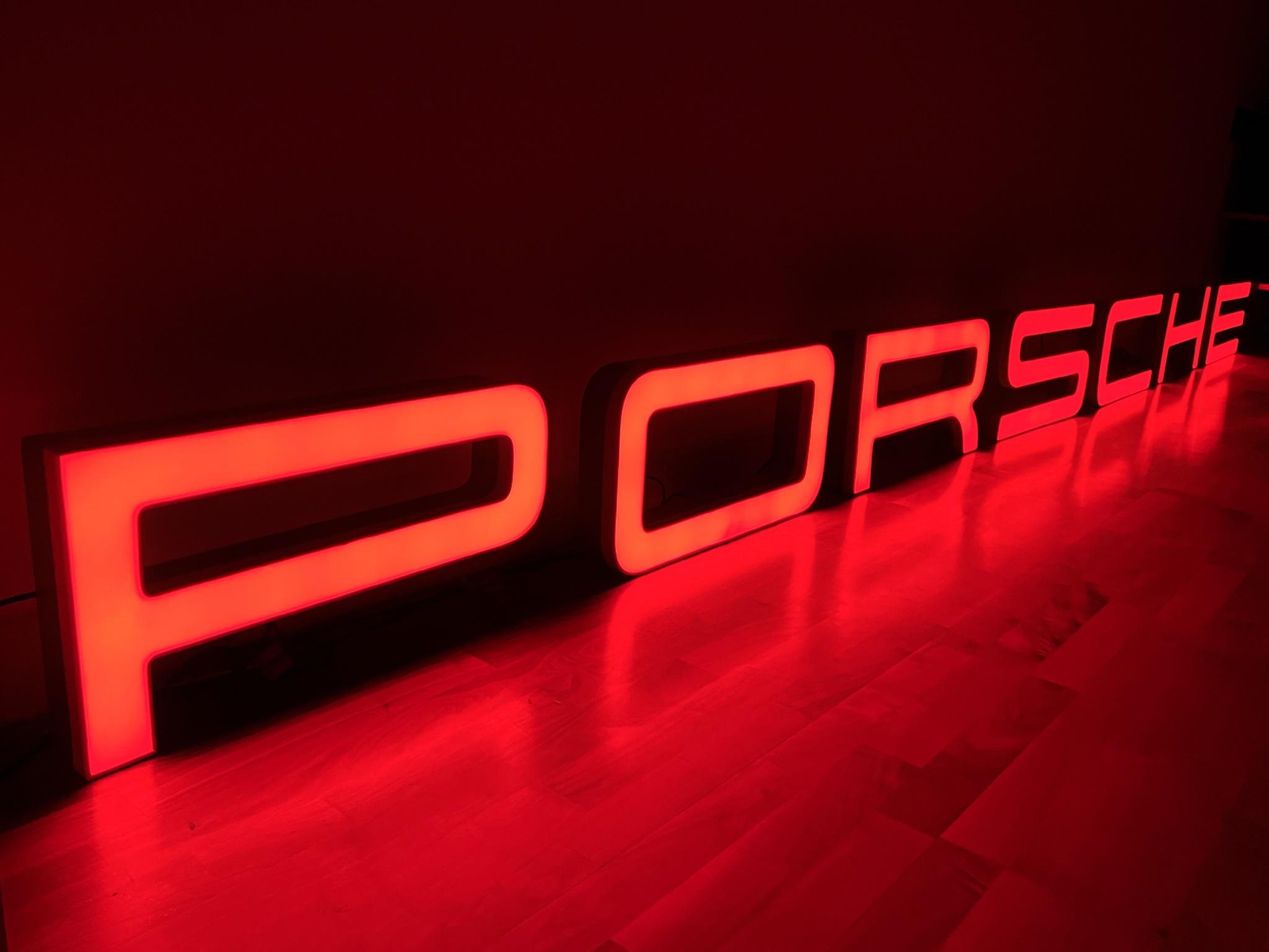 LARGE PORSCHE ILLUMINATED SIGN