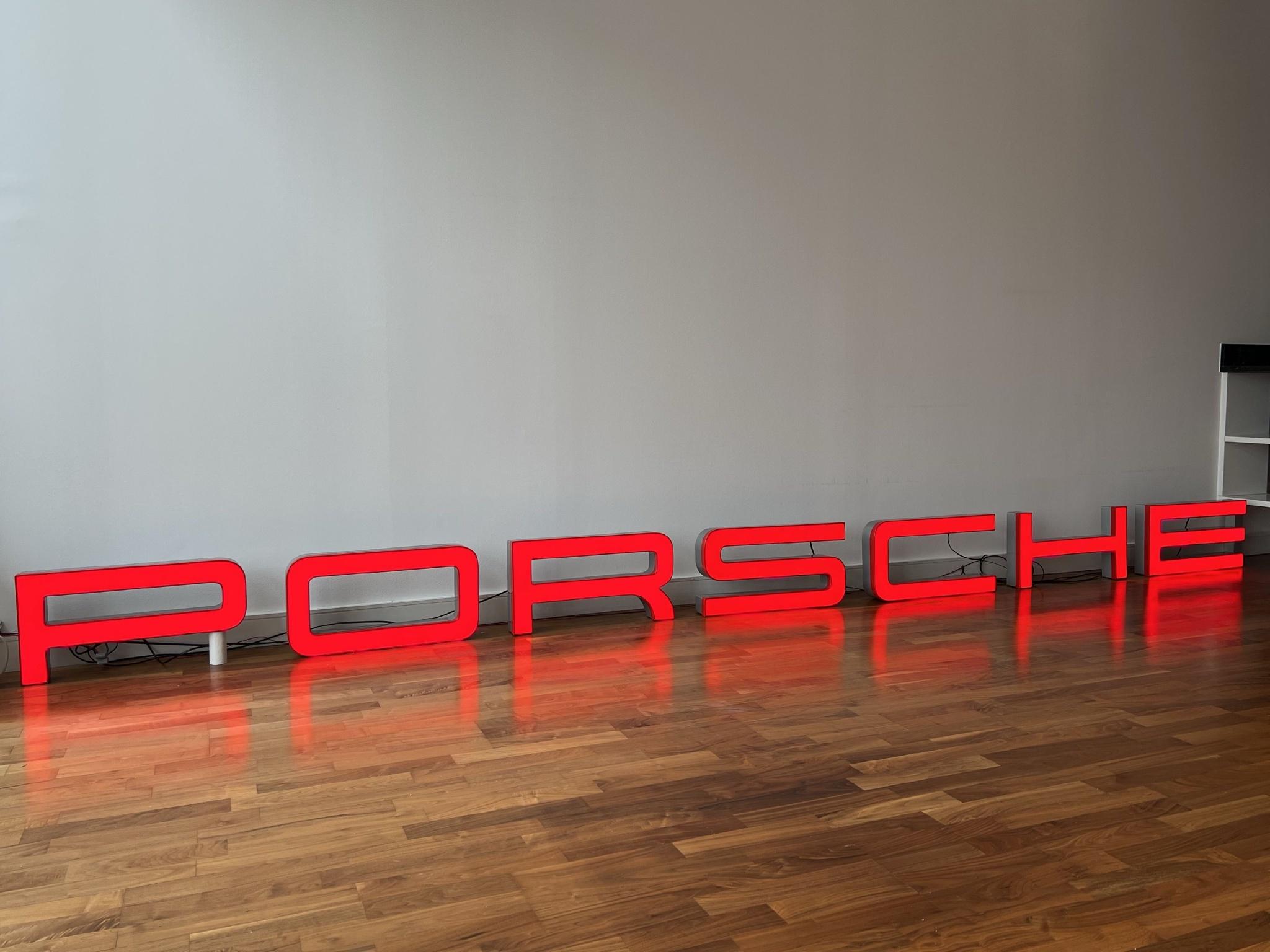 LARGE PORSCHE ILLUMINATED SIGN