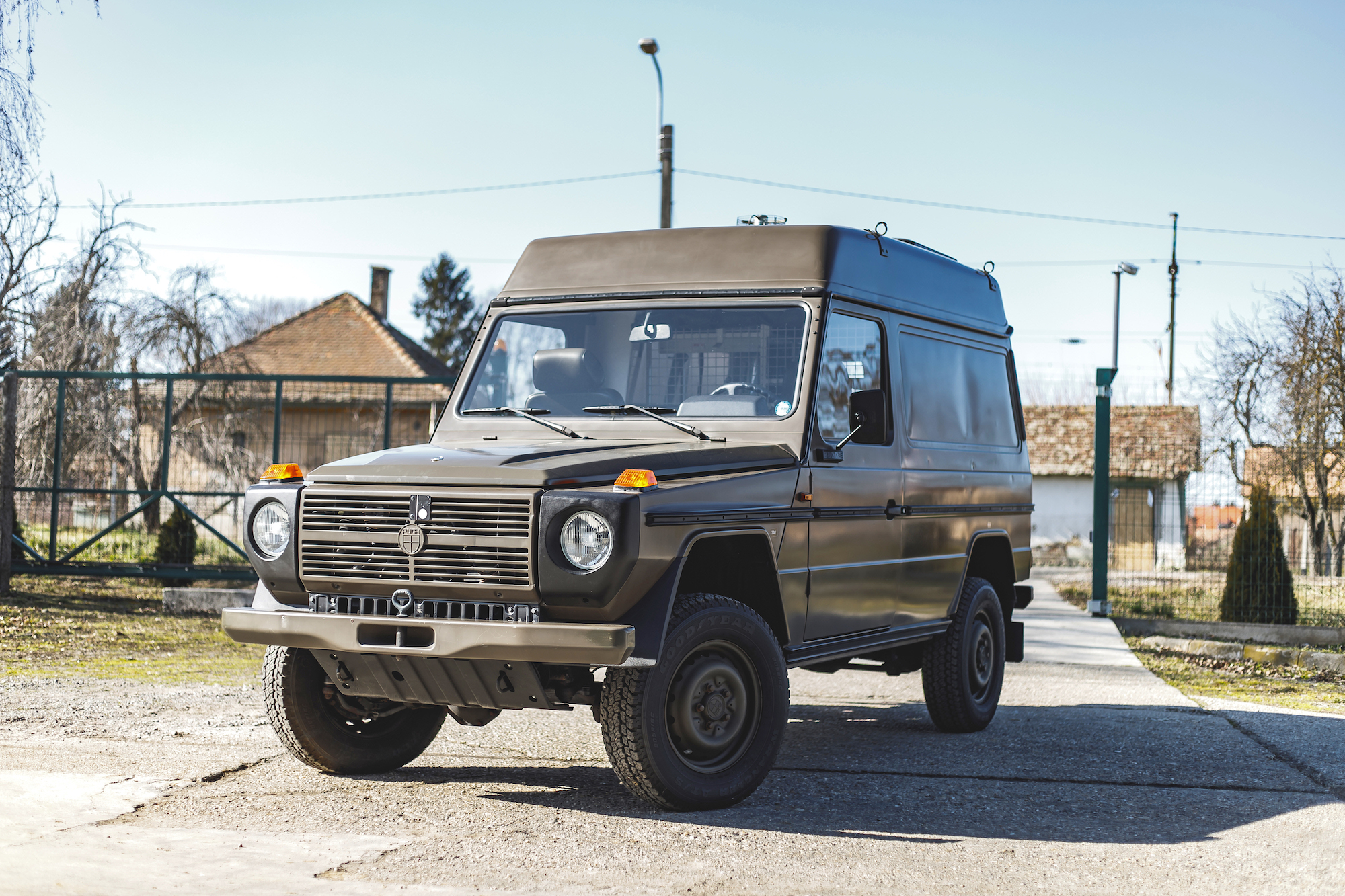 1996 MERCEDES-BENZ (W461) 230 GE LWB MILITARY - 5,616 KM