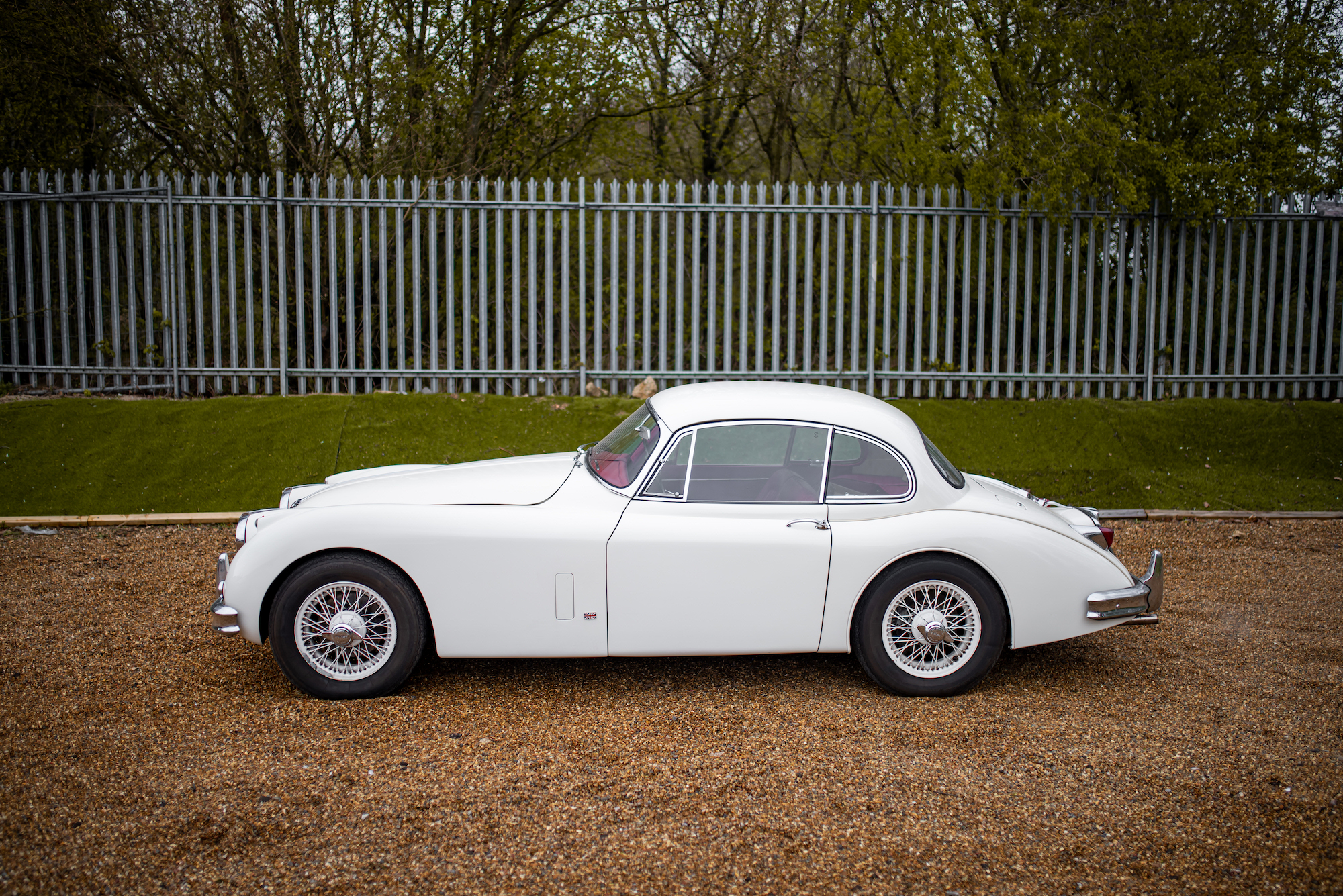 1957 JAGUAR XK150 COUPE