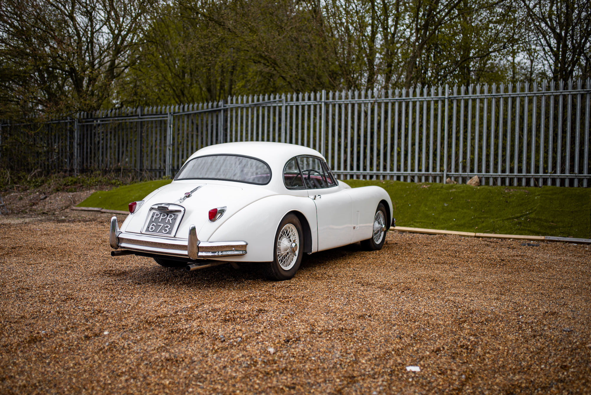 1957 JAGUAR XK150 COUPE