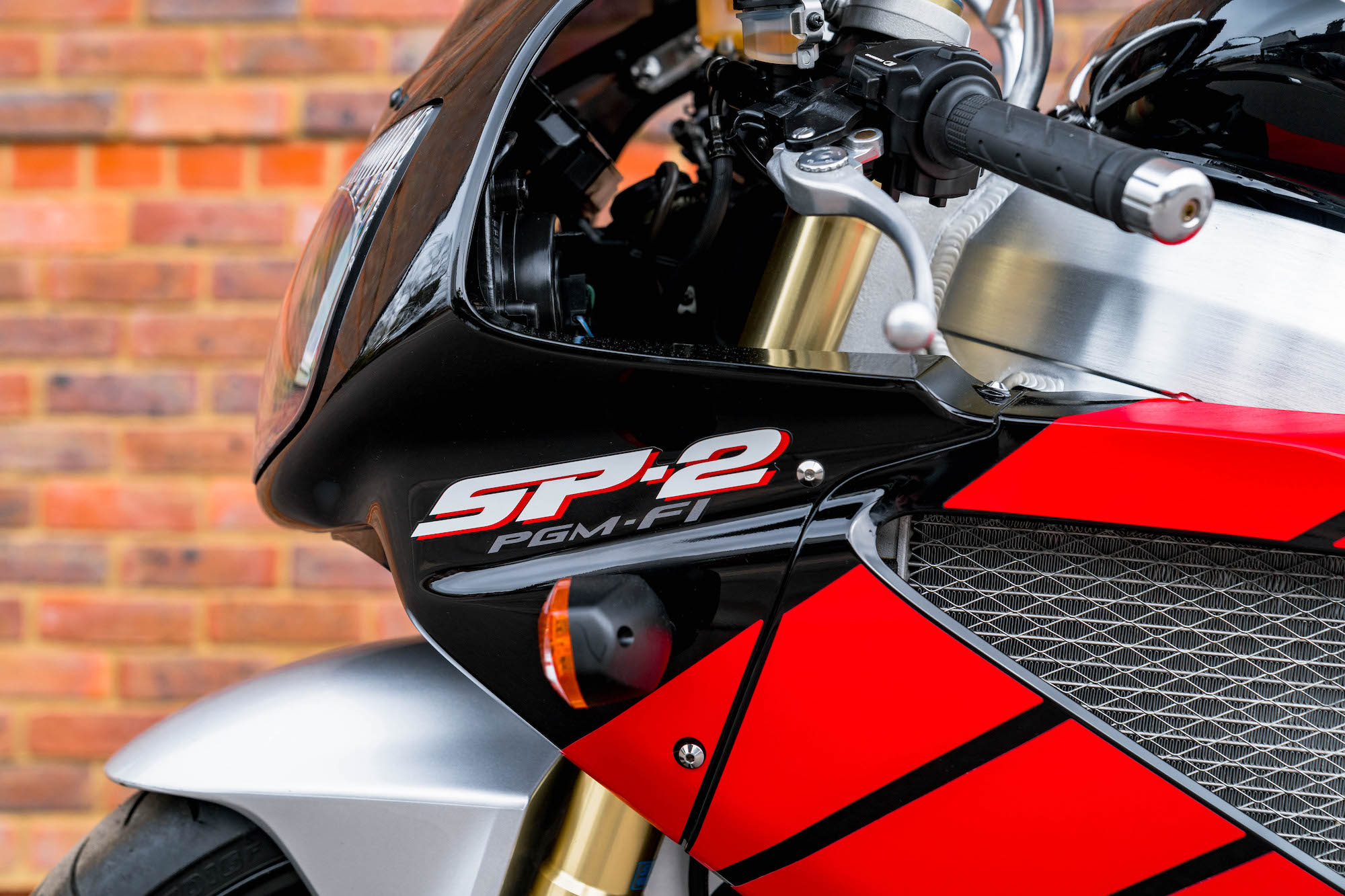 2005 HONDA VTR 1000 SP2