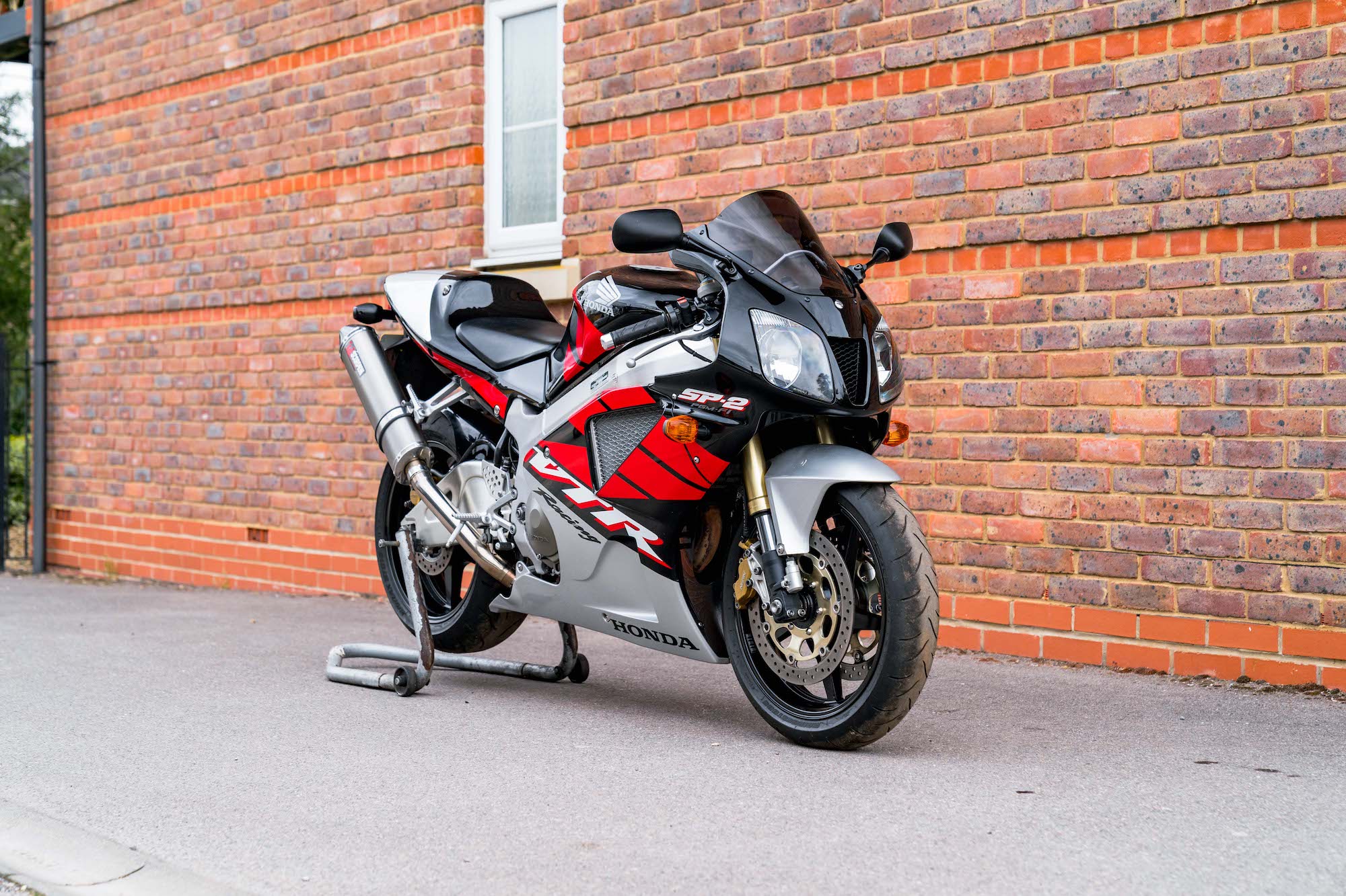 2005 HONDA VTR 1000 SP2