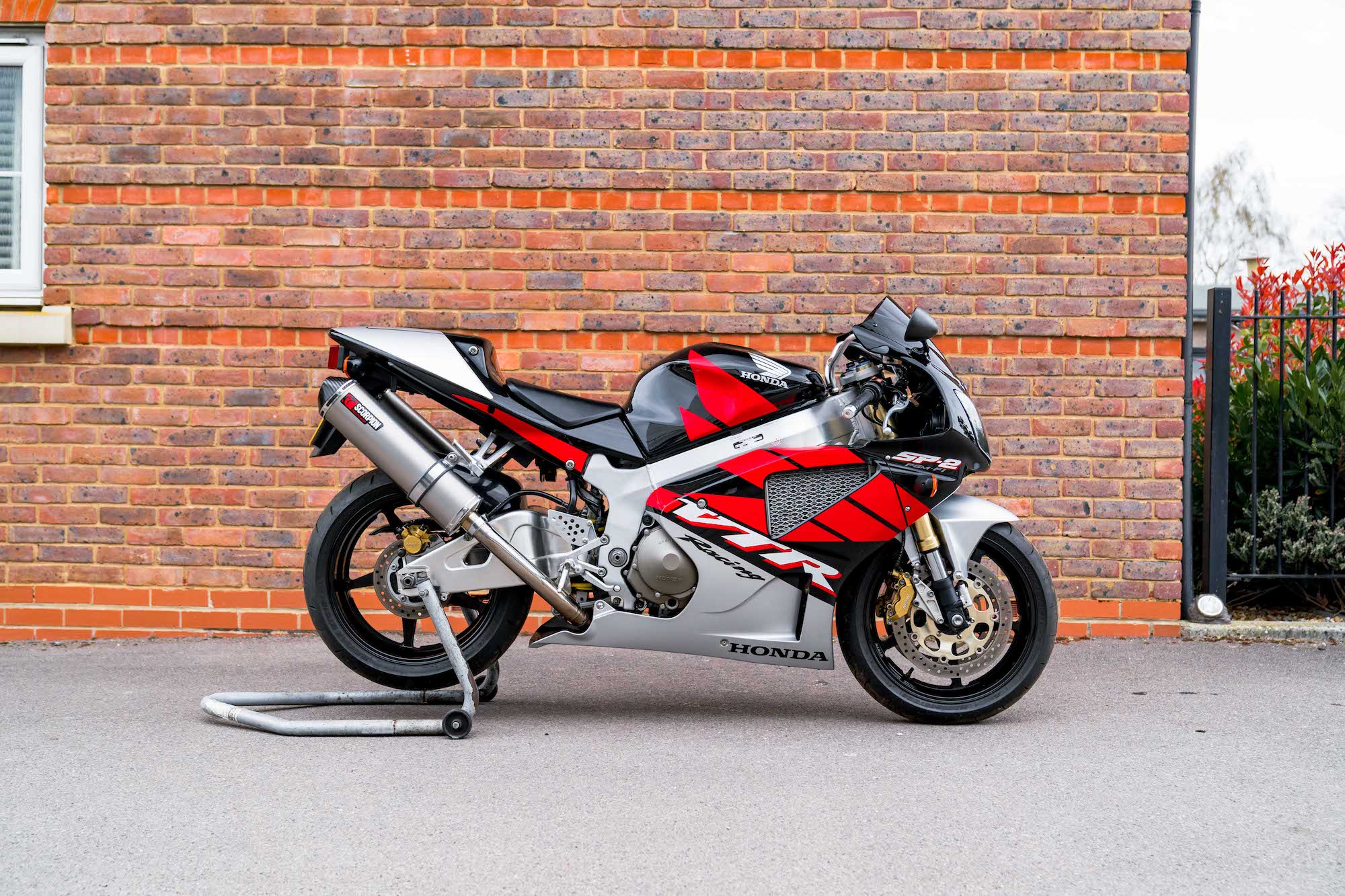 2005 HONDA VTR 1000 SP2