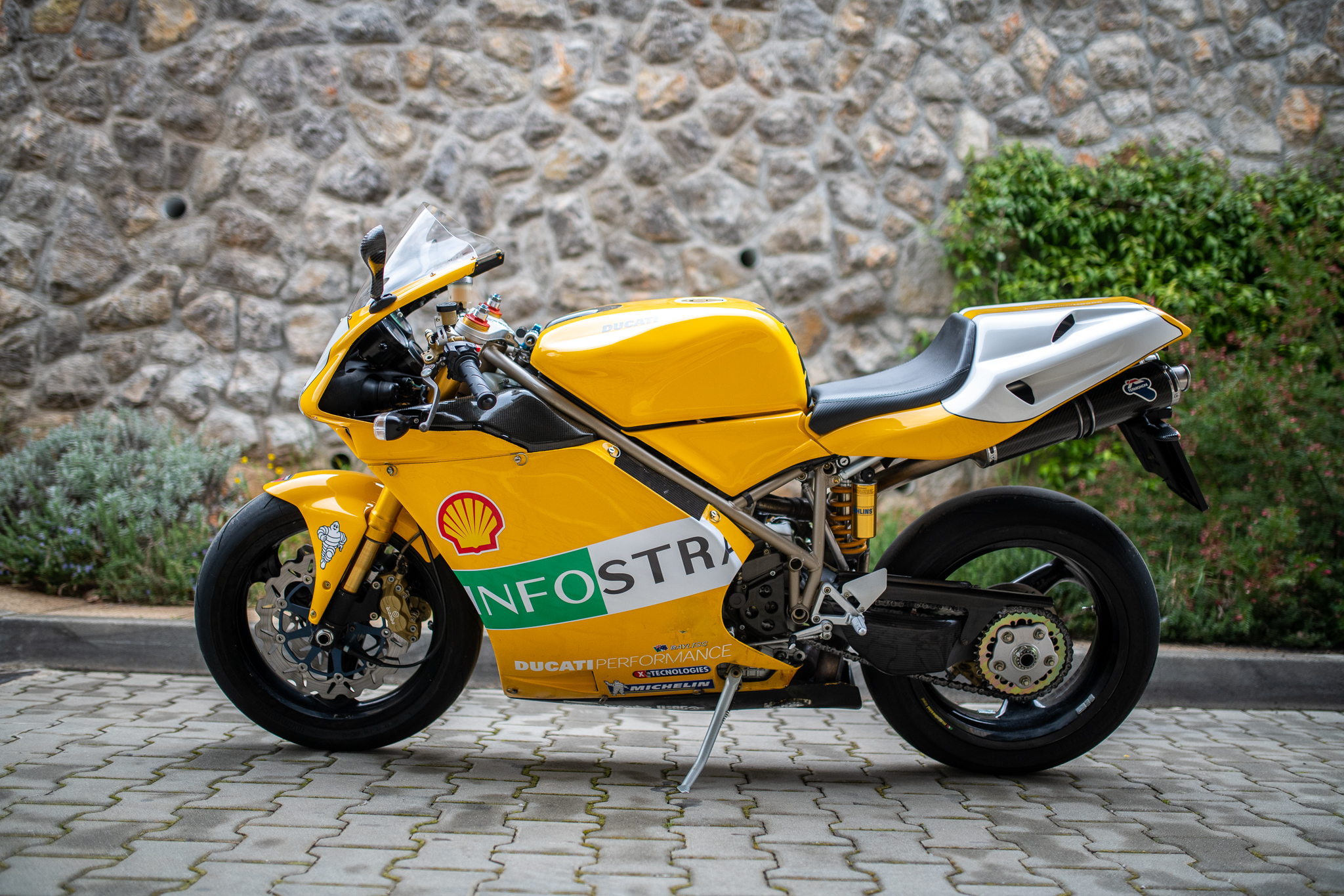 2000 DUCATI 748S